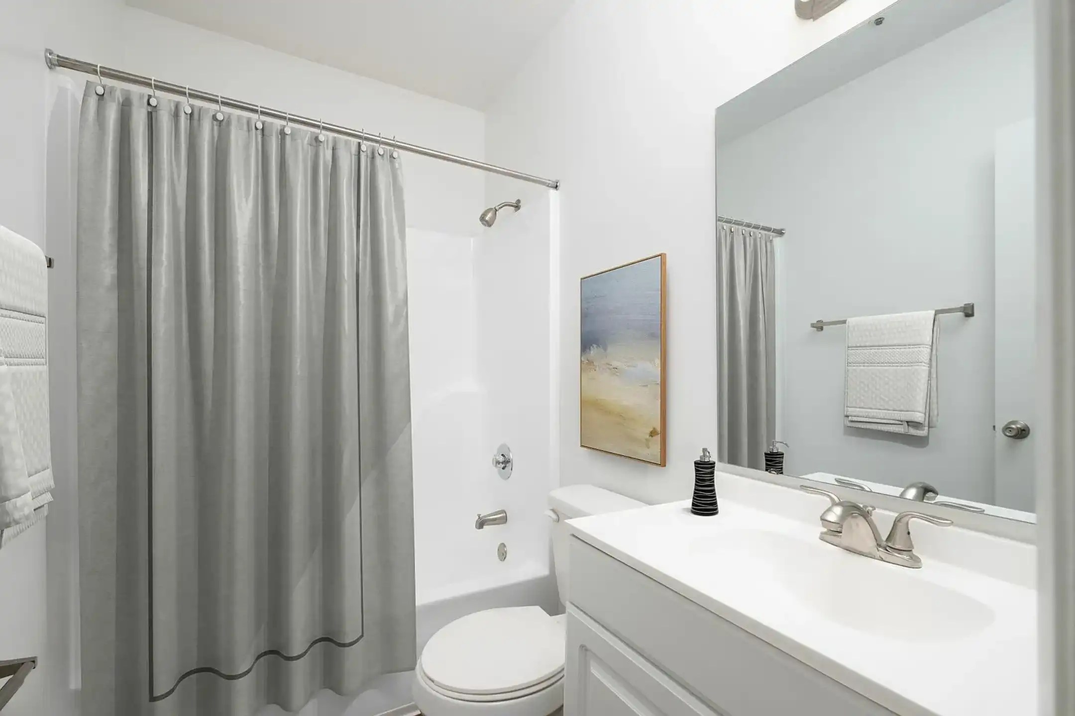 Arlington Square - Gainesville, FL 32601 | ApartmentGuide.com