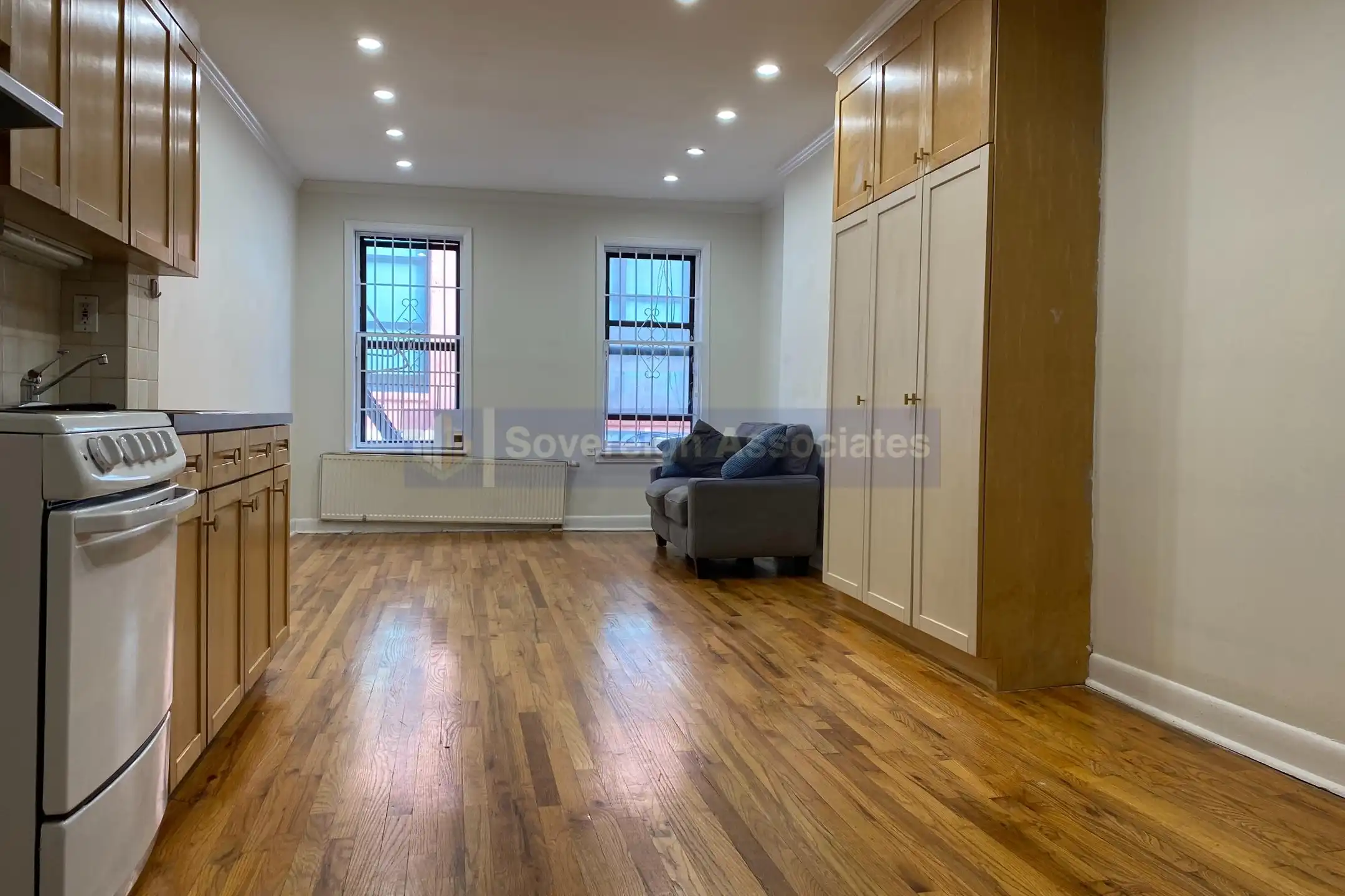 527 W 48th St unit 4RE - New York, NY 10036 | ApartmentGuide.com