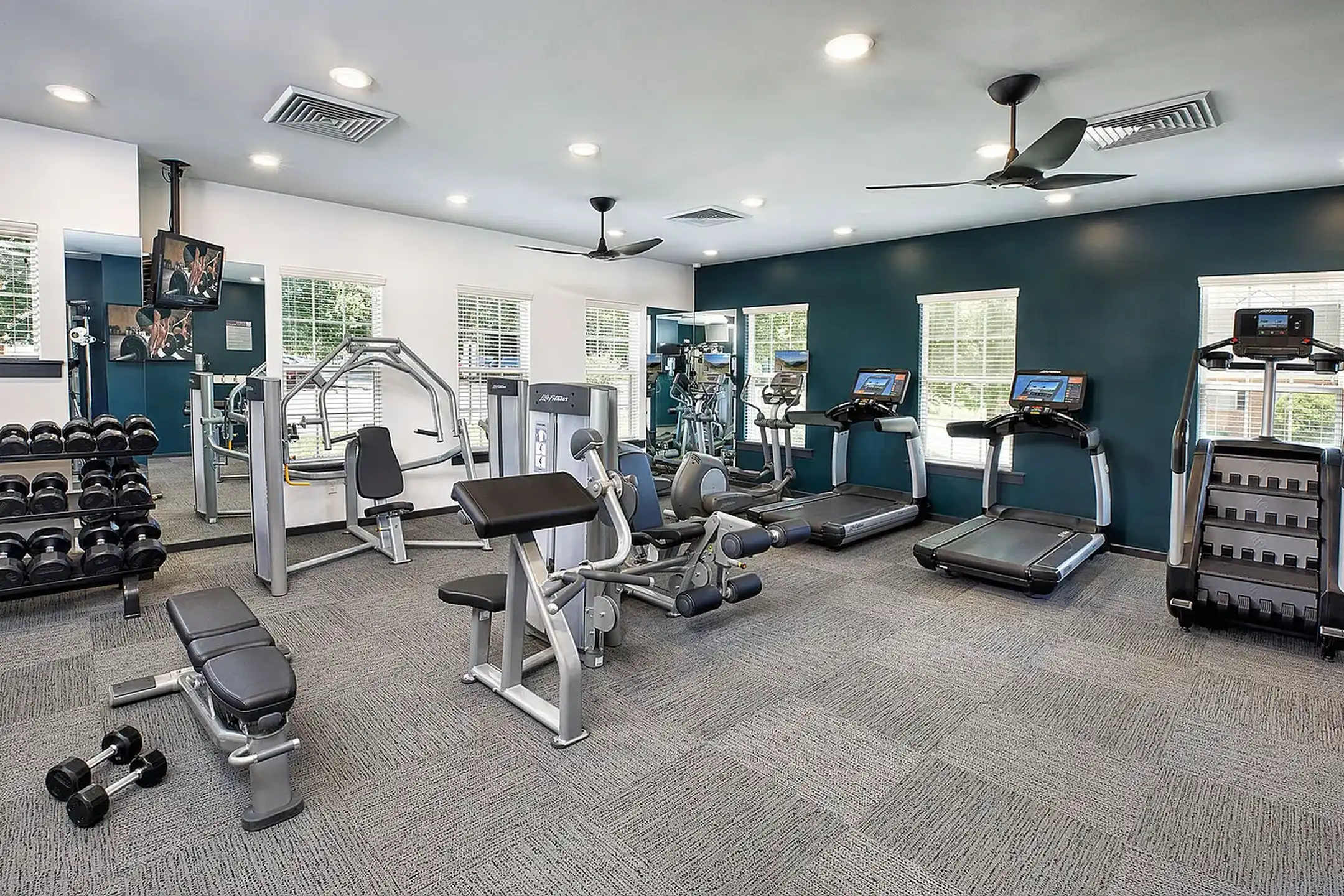 Cobalt Ridge - Charlottesville, VA 22901 | ApartmentGuide.com