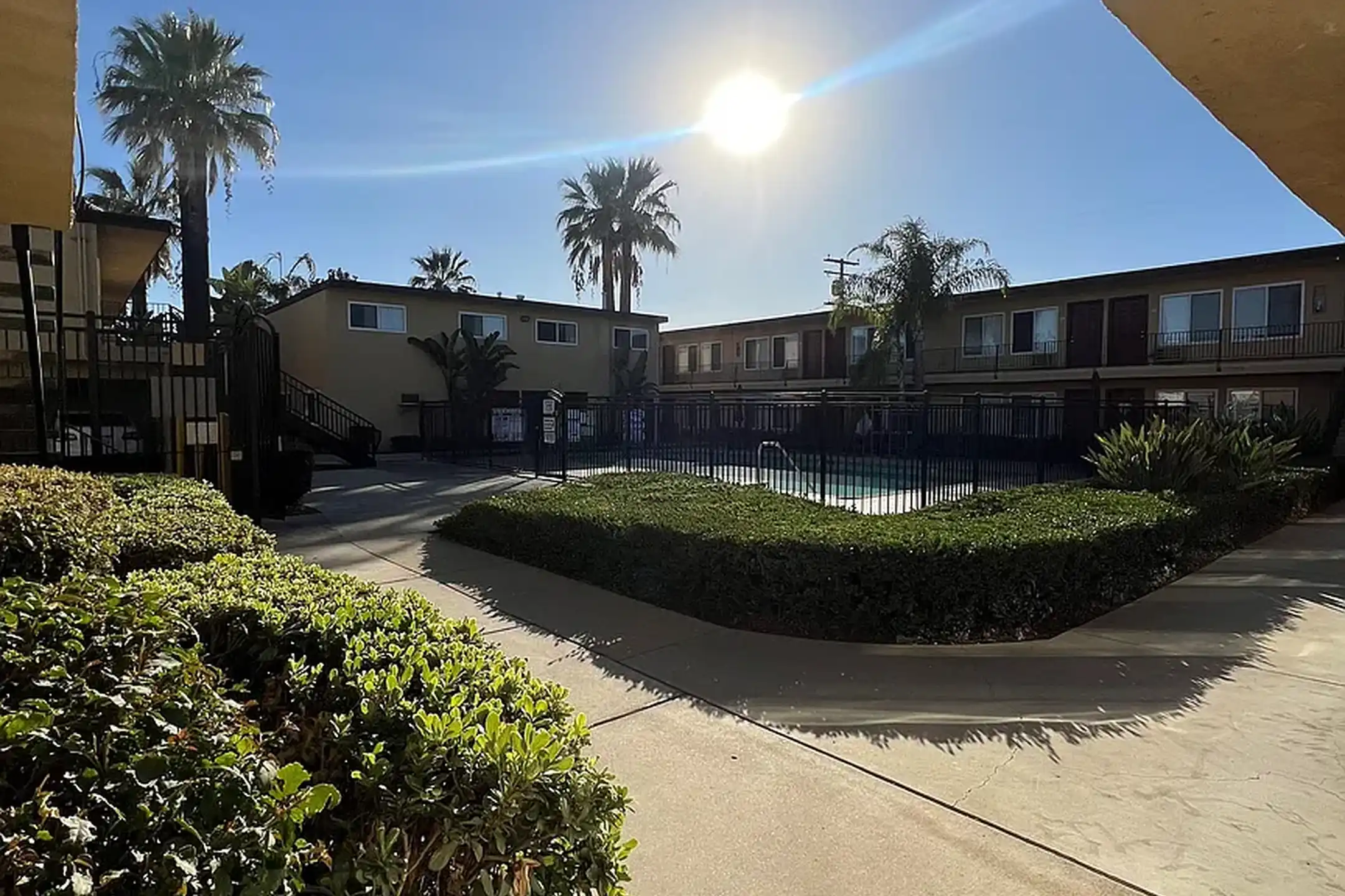 Summit Place Apartments - Ontario, CA 91762 | ApartmentGuide.com