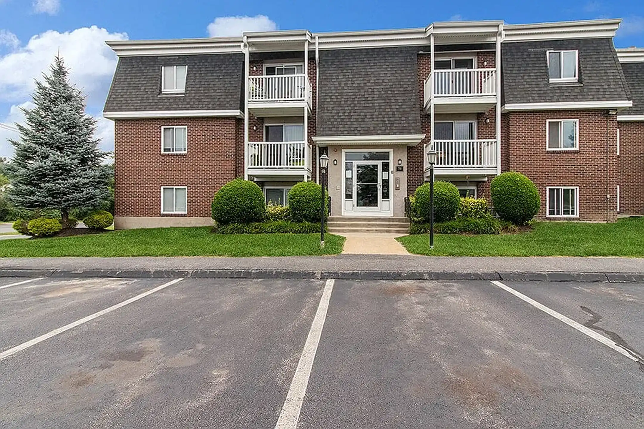 Stone Ends - Stoughton, MA 02072 | ApartmentGuide.com
