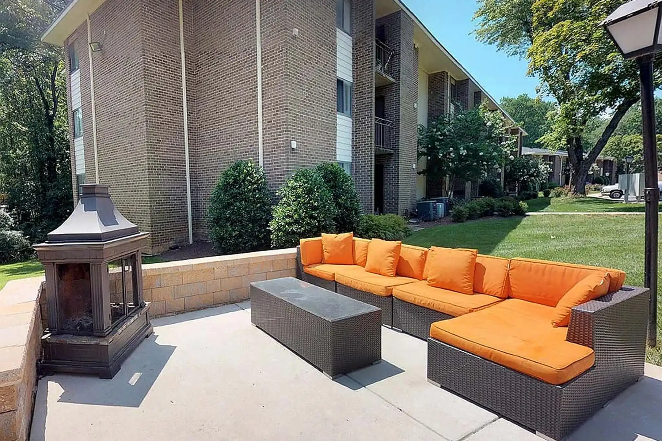 Tysons Glen Apartments and Townhomes - Falls Church, VA 22043 ...