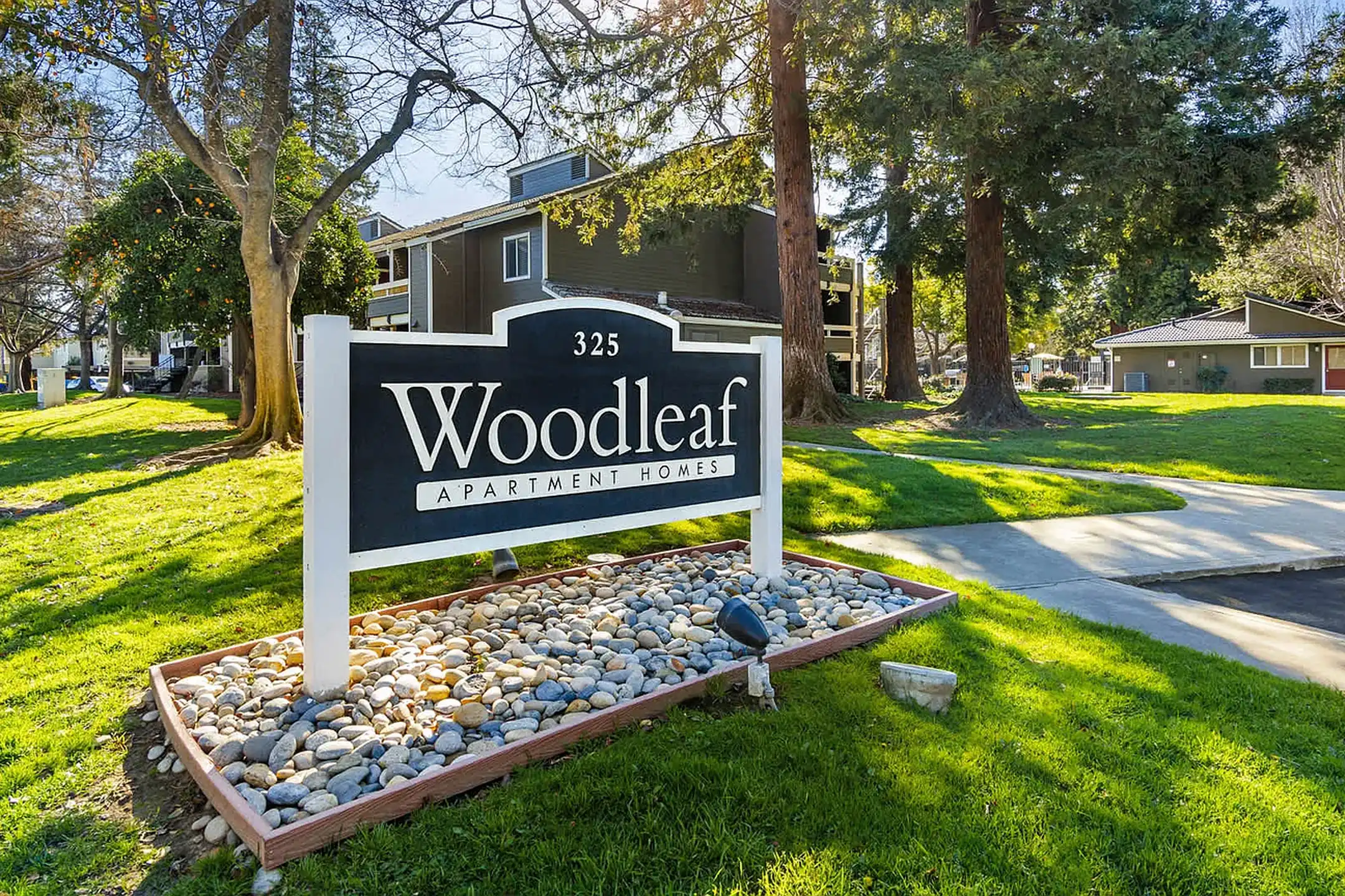 Woodleaf - Campbell, CA 95008 | ApartmentGuide.com