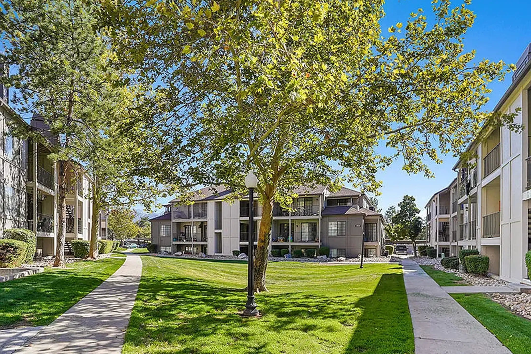 Hunters Woods - Salt Lake City, UT 84123 | ApartmentGuide.com