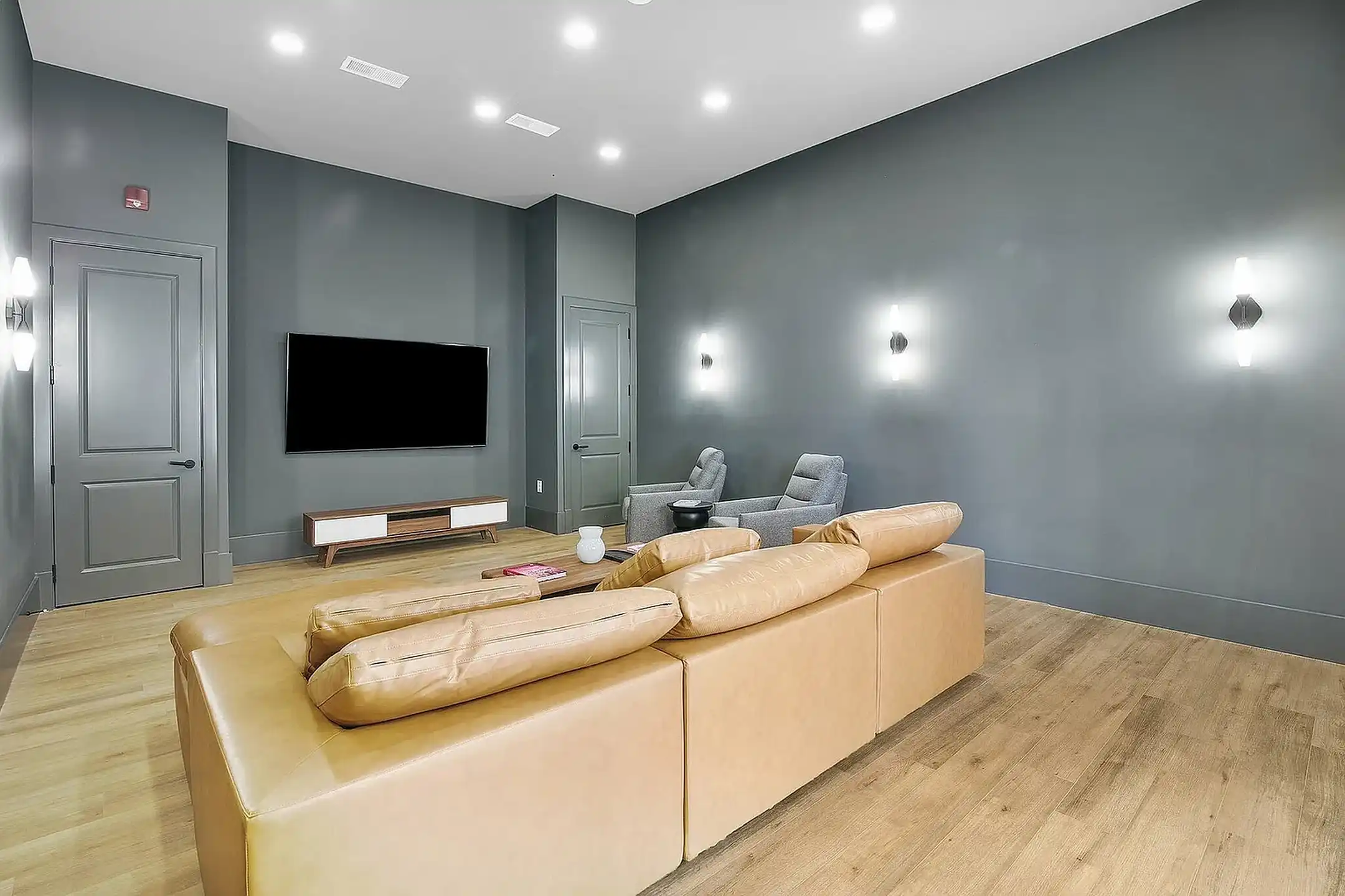 Station 280 - Granby, CT 06035 | ApartmentGuide.com