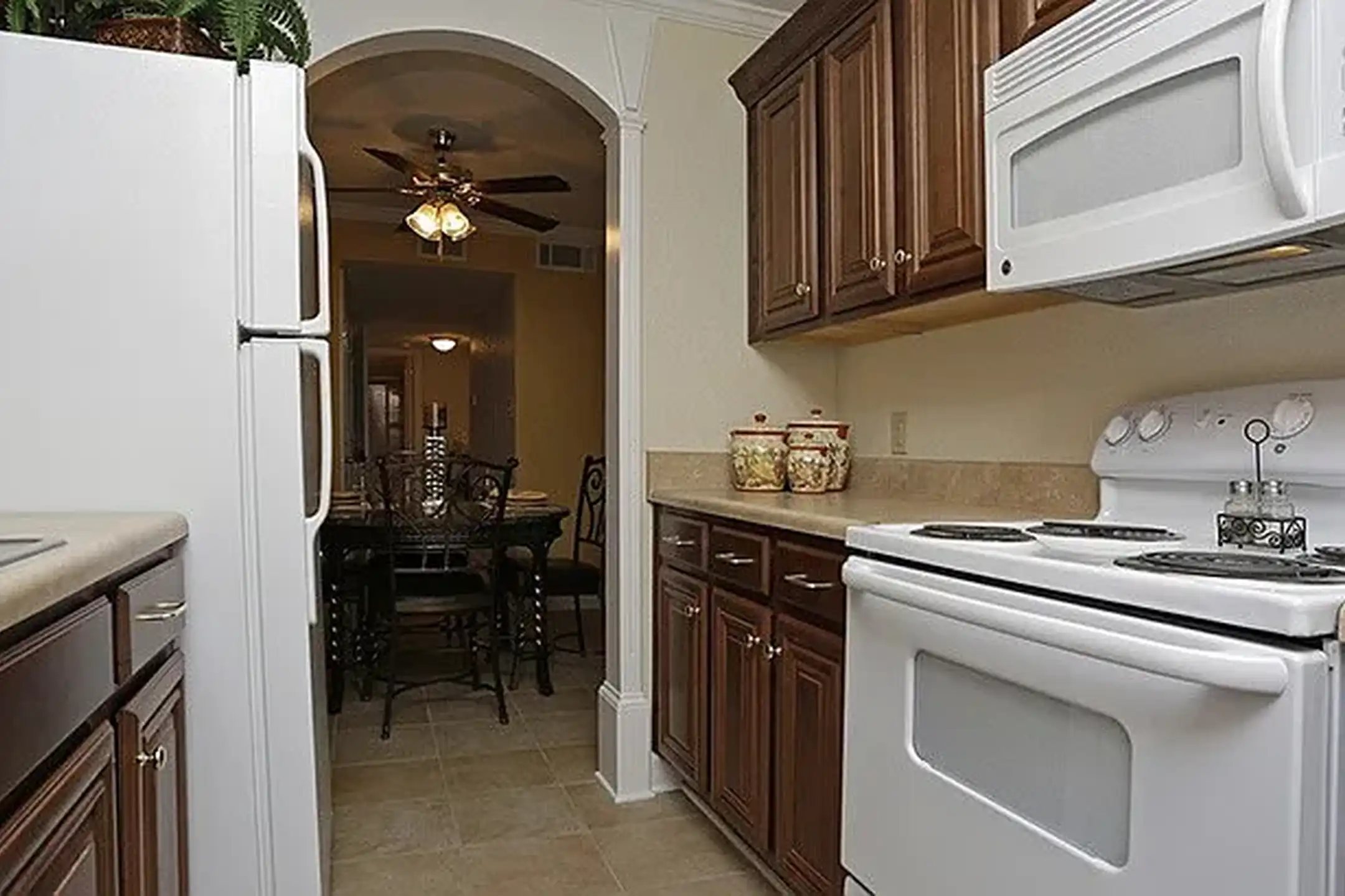 East Ridge Apartments - Spartanburg, SC 29307 | ApartmentGuide.com