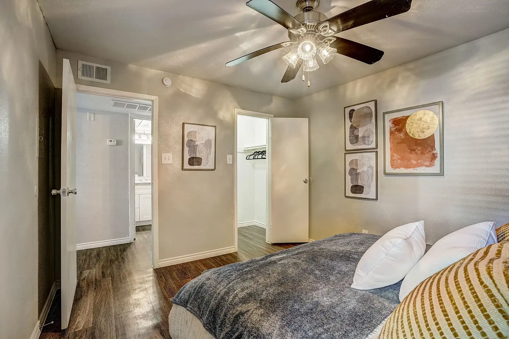 Summit at Champions - Houston, TX 77014 | ApartmentGuide.com