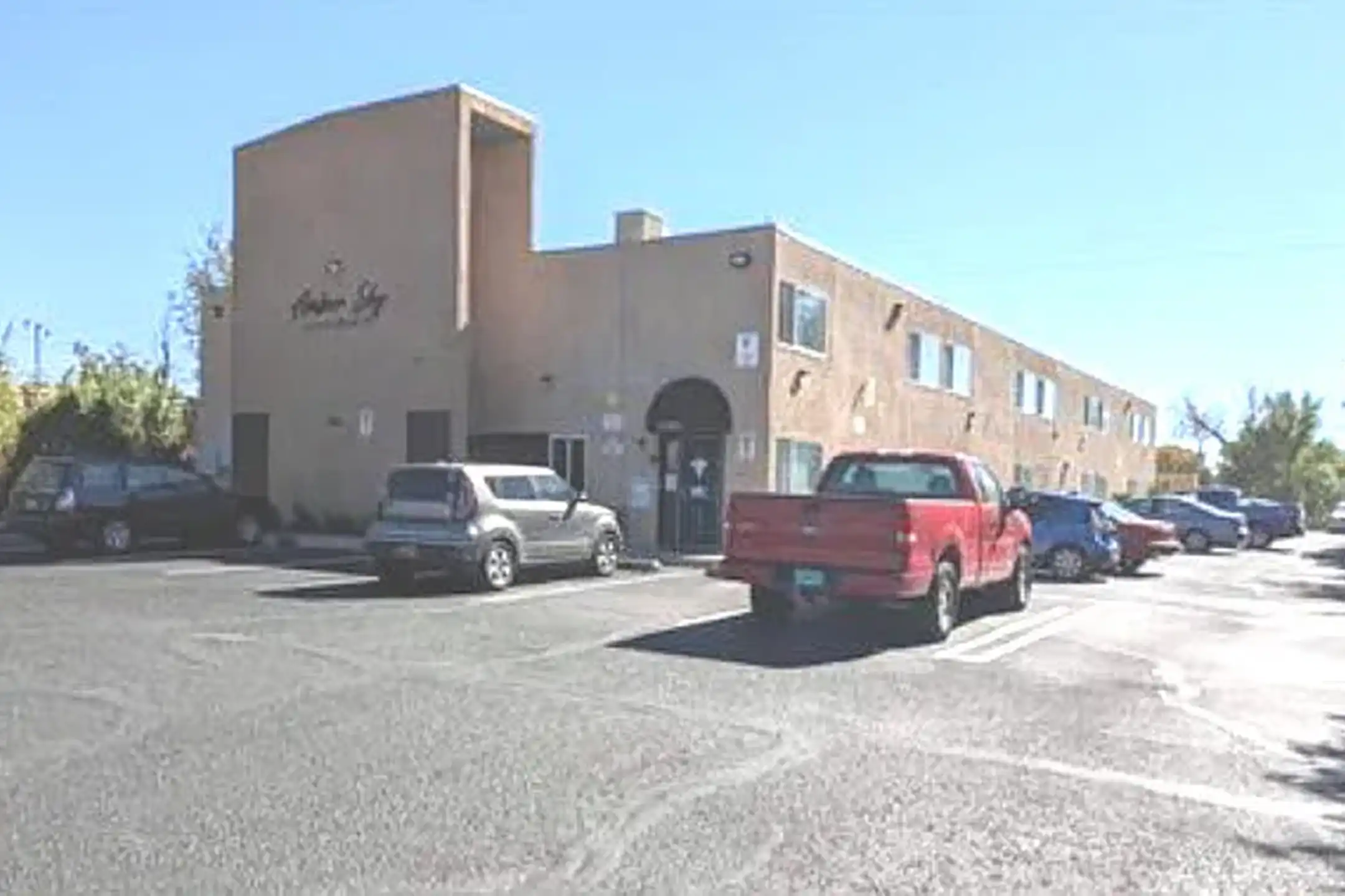 Amber Sky Apartments - Albuquerque, NM 87106 | ApartmentGuide.com