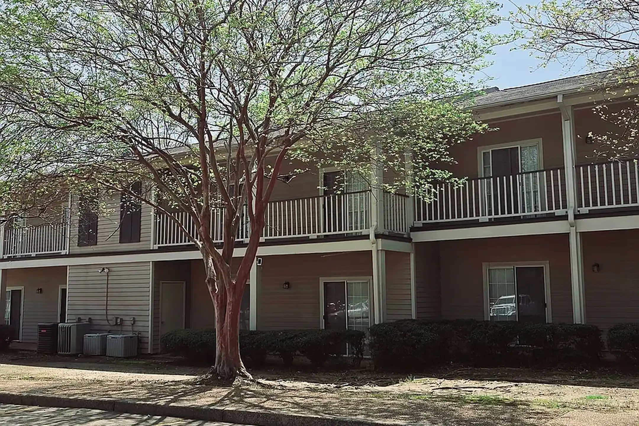 Northpointe Village - Jackson, MS 39211 | ApartmentGuide.com