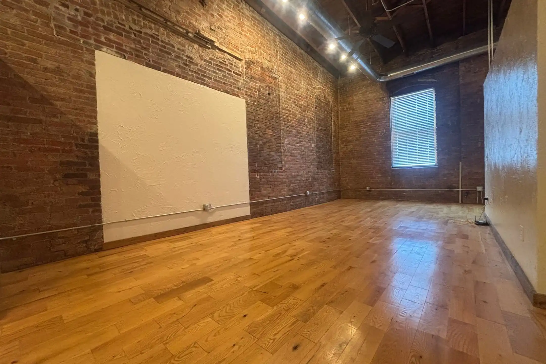 601 N National Ave unit # 227 - Springfield, MO 65802 | ApartmentGuide.com