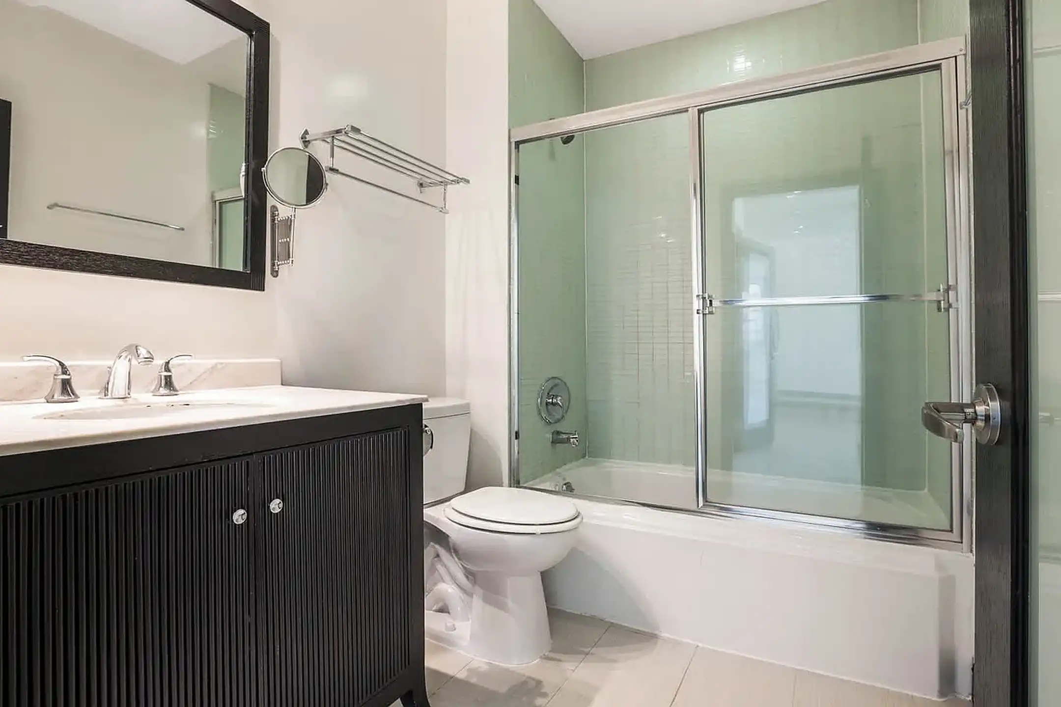 Milano Lofts - Los Angeles, CA 90017 | ApartmentGuide.com