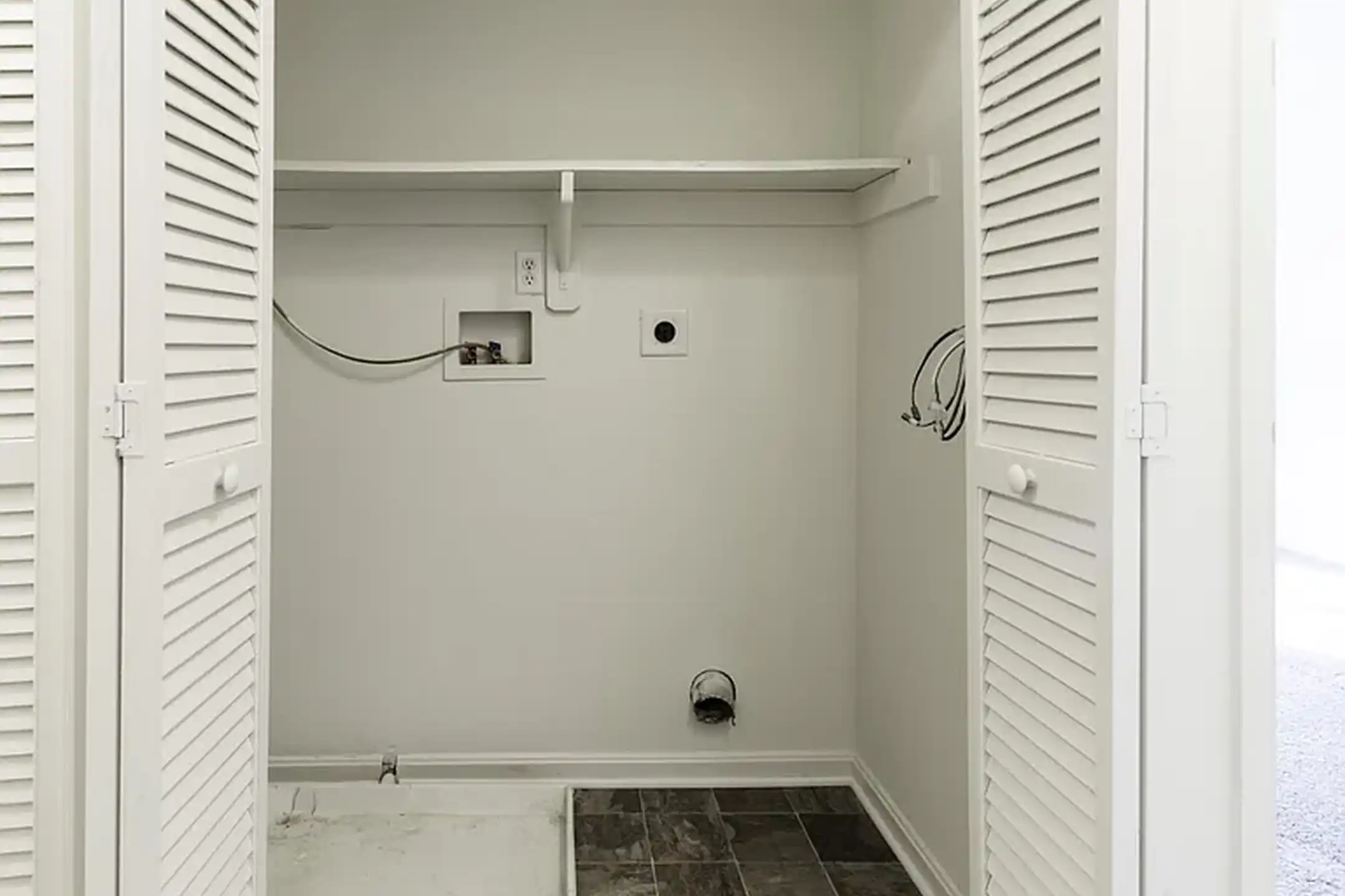 Brookmeade Apartments - Williamsport, MD 21795 | ApartmentGuide.com