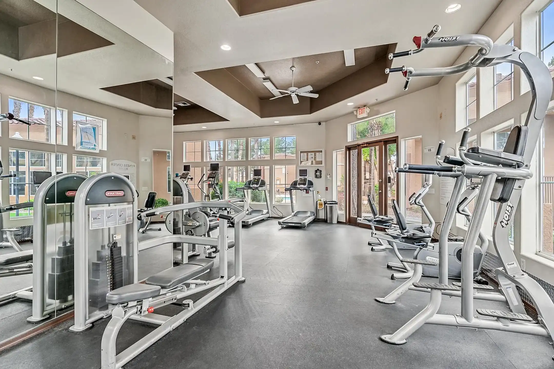 Desert Harbor - Peoria, AZ 85381 | ApartmentGuide.com