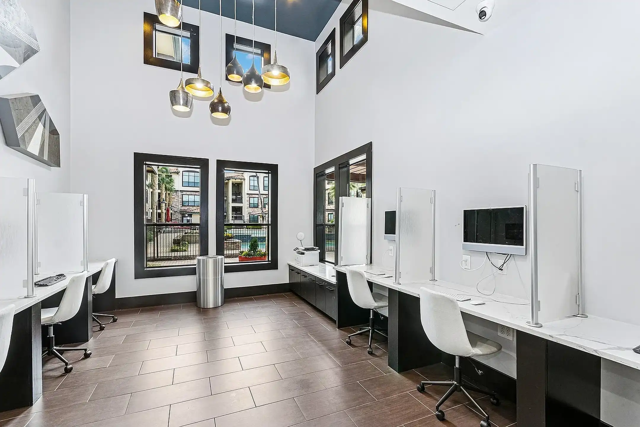 AMLI at Escena - Irving, TX 75039 | ApartmentGuide.com