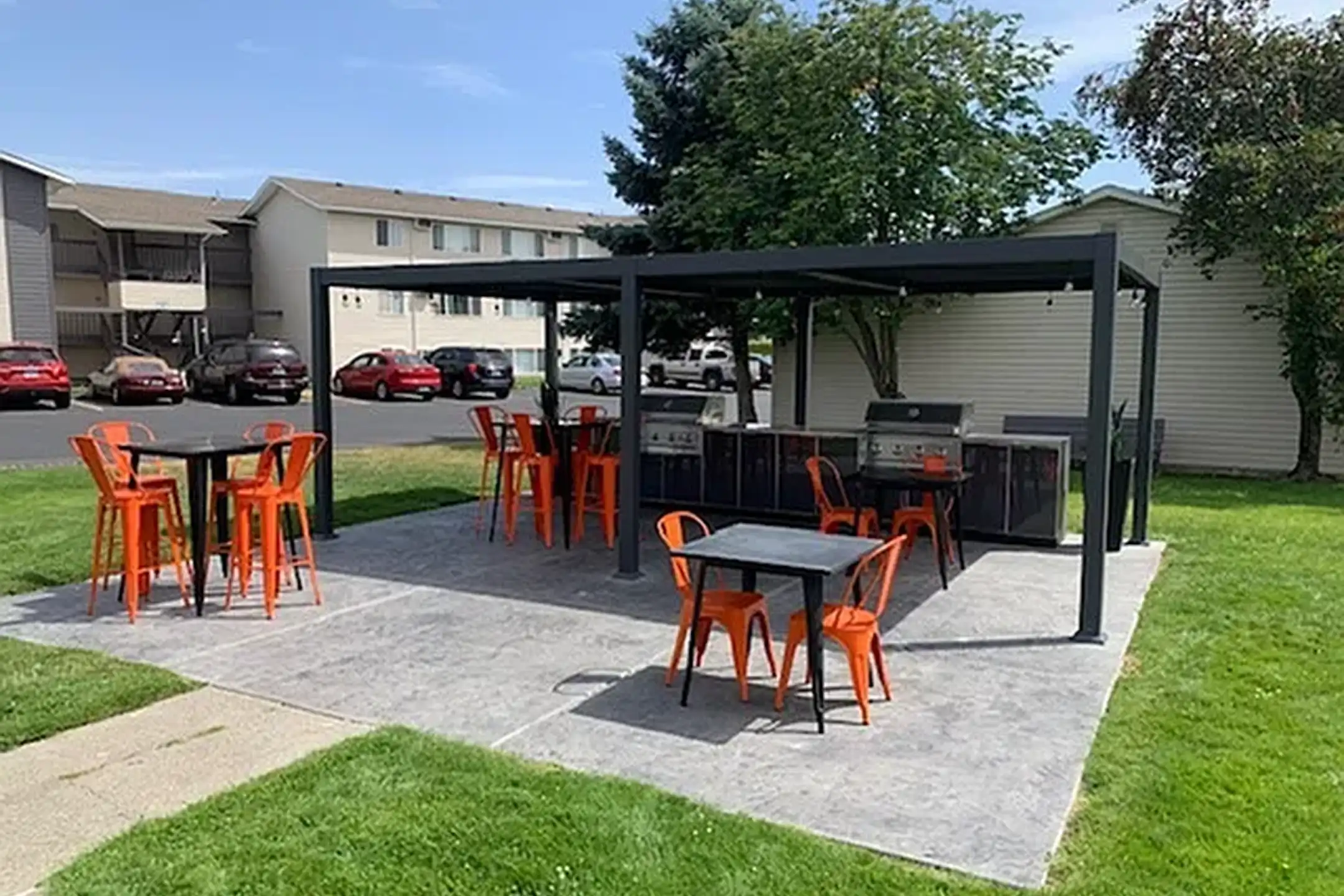 Adams Square - Spokane Valley, WA 99216 | ApartmentGuide.com