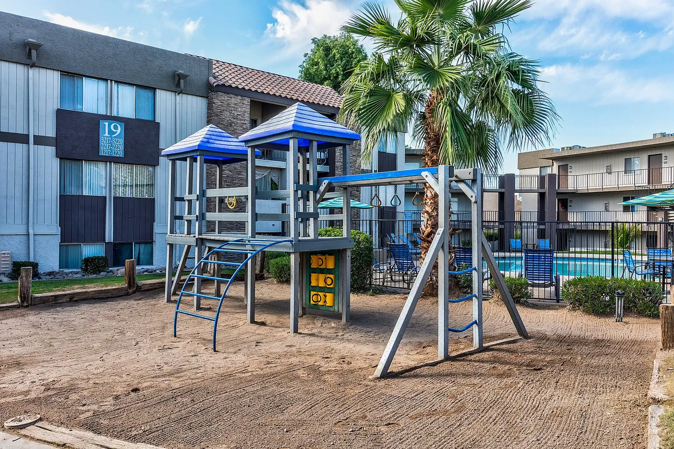 Biltmore on the Lake - Phoenix, AZ 85029 | ApartmentGuide.com