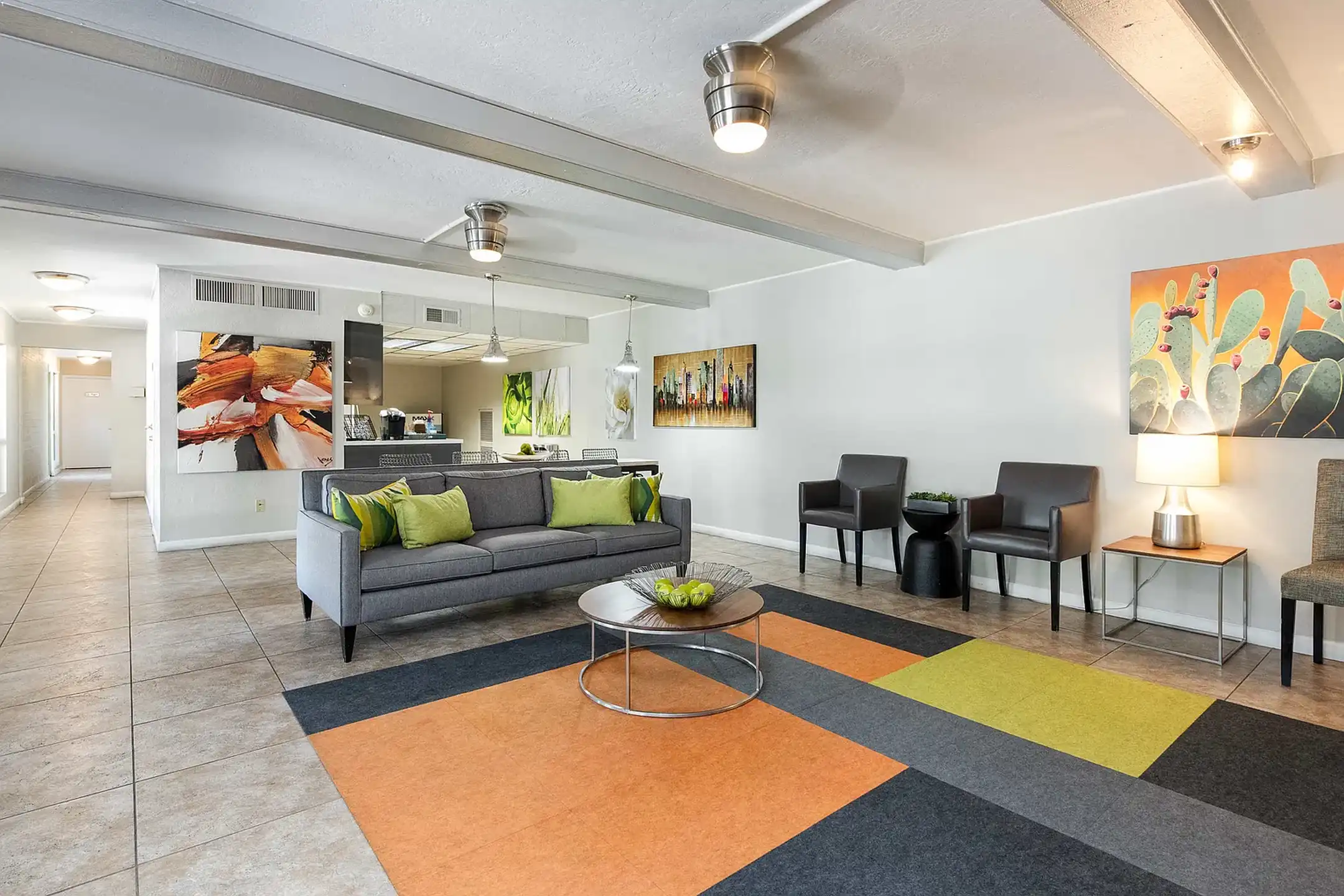 Arcadia Villa Apartments - Phoenix, AZ 85018 | ApartmentGuide.com