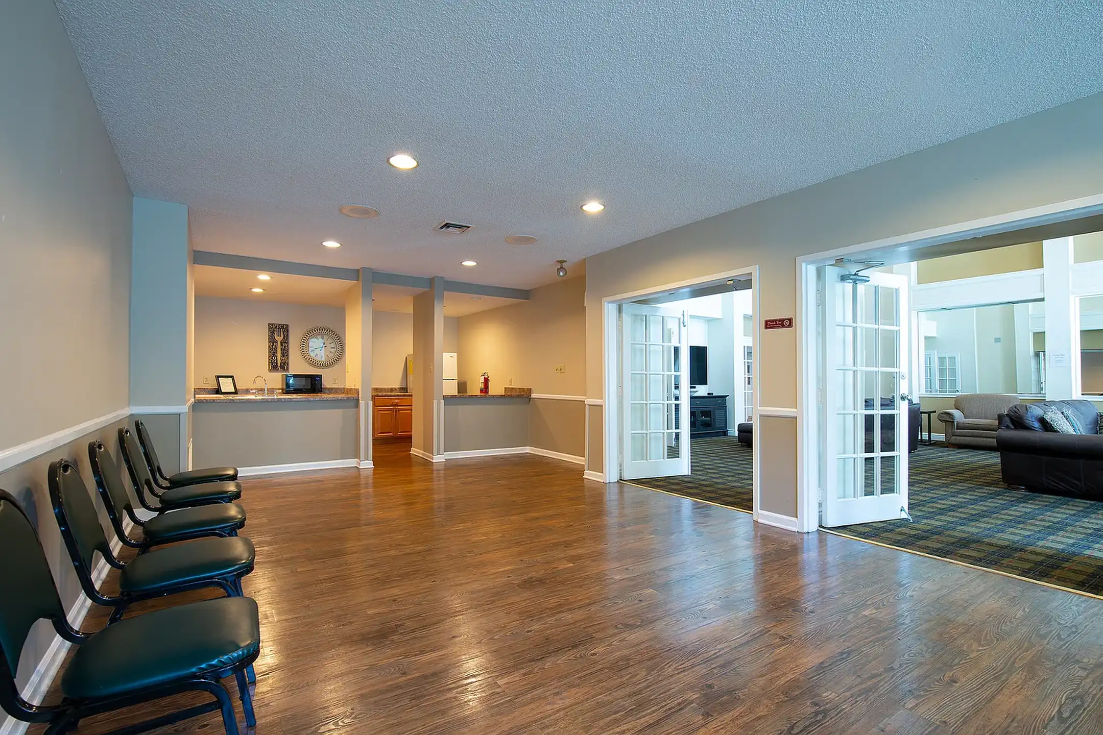 Monroeville Apartments at Belmont Ridge - Monroeville, PA 15146 ...