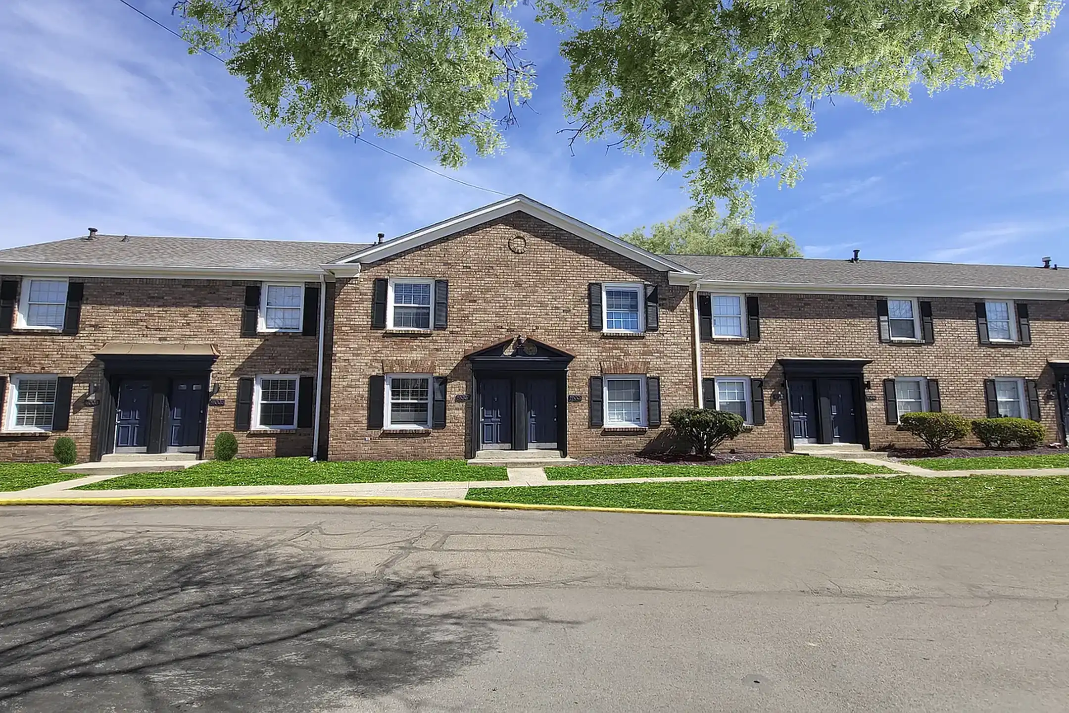 Capital Place - Indianapolis, IN 46227 | ApartmentGuide.com