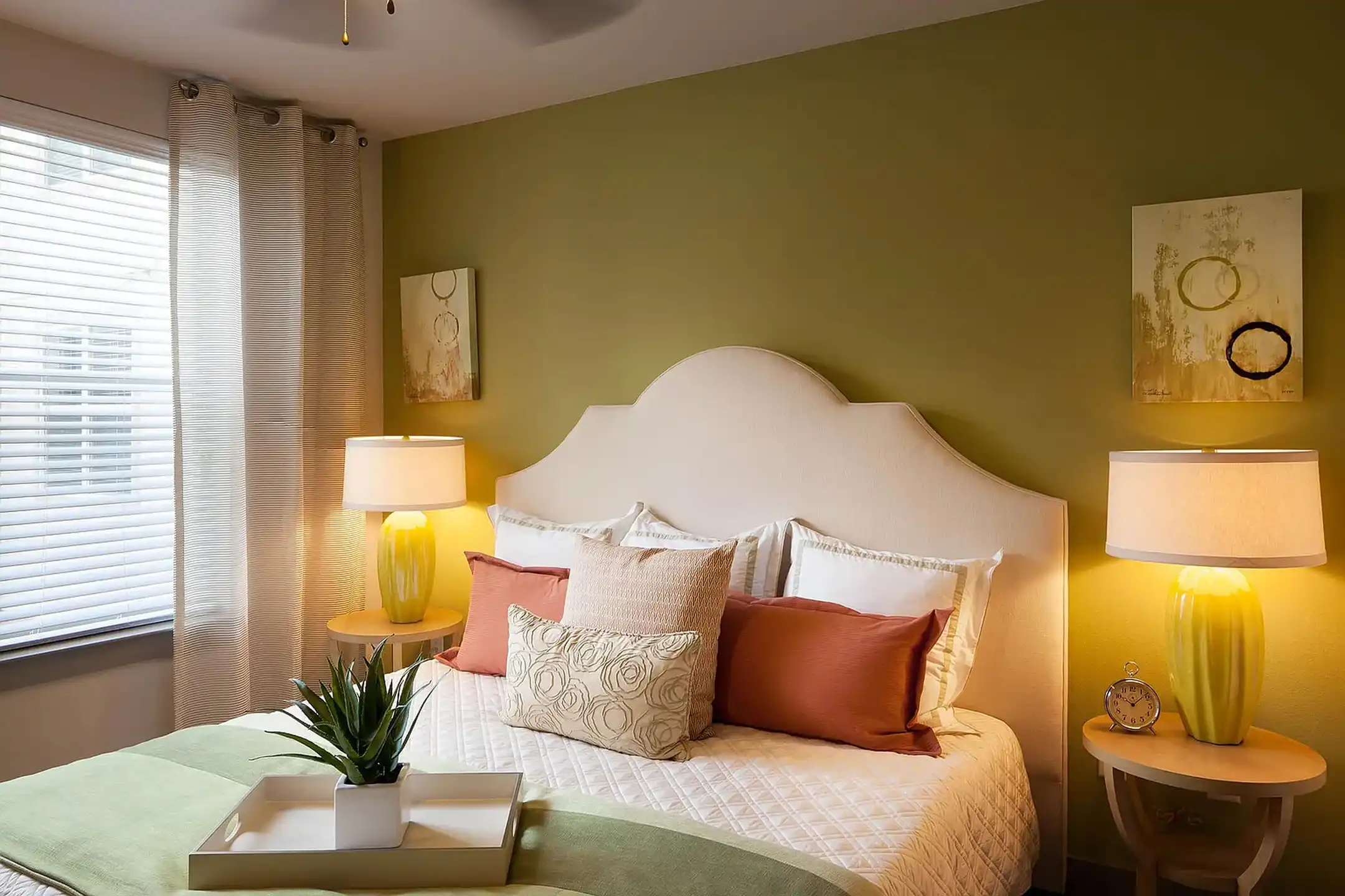 ALMA on Maple - Dallas, TX 75235 | ApartmentGuide.com