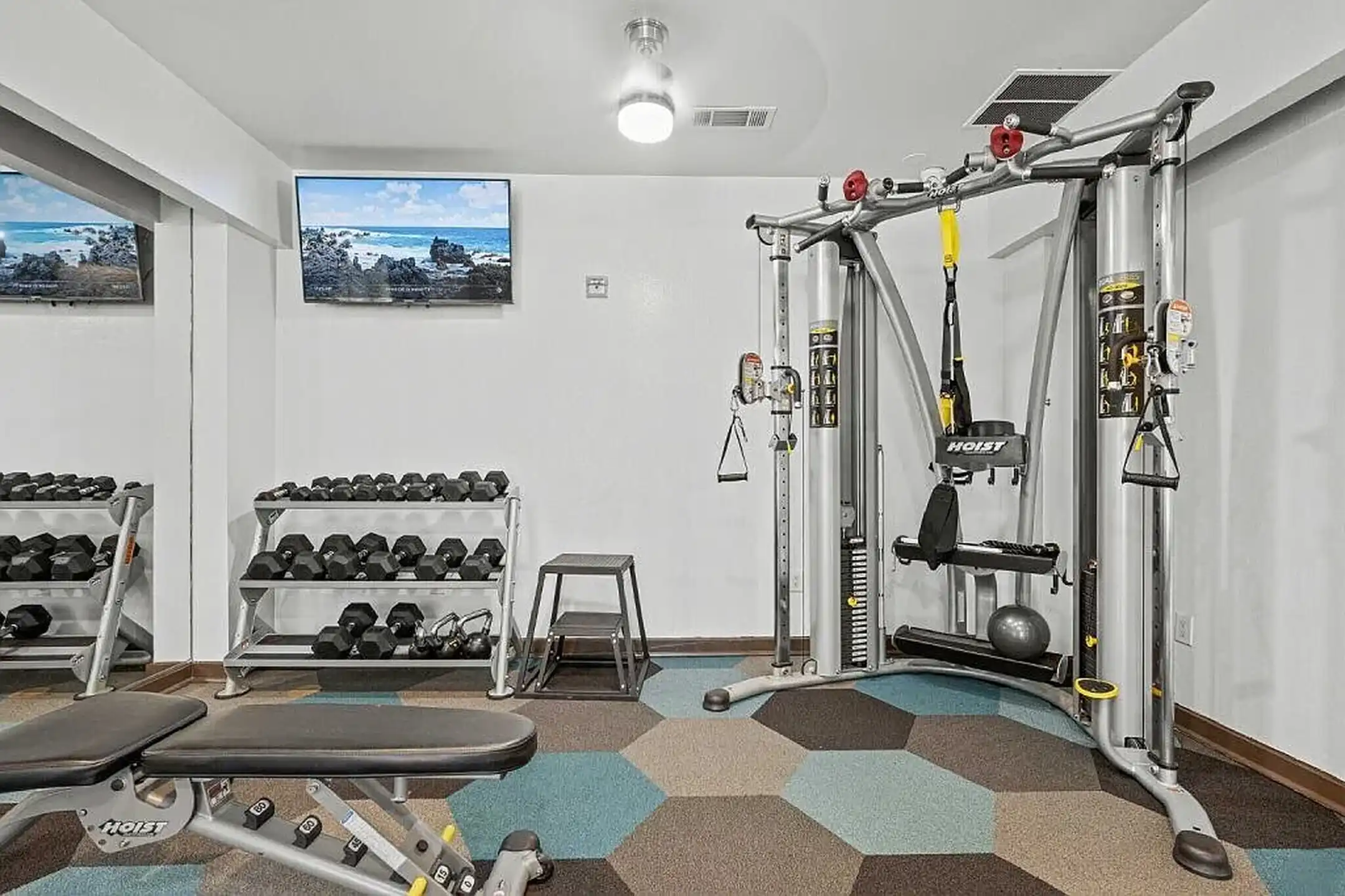 Rockwall Commons - Rockwall, TX 75087 | ApartmentGuide.com