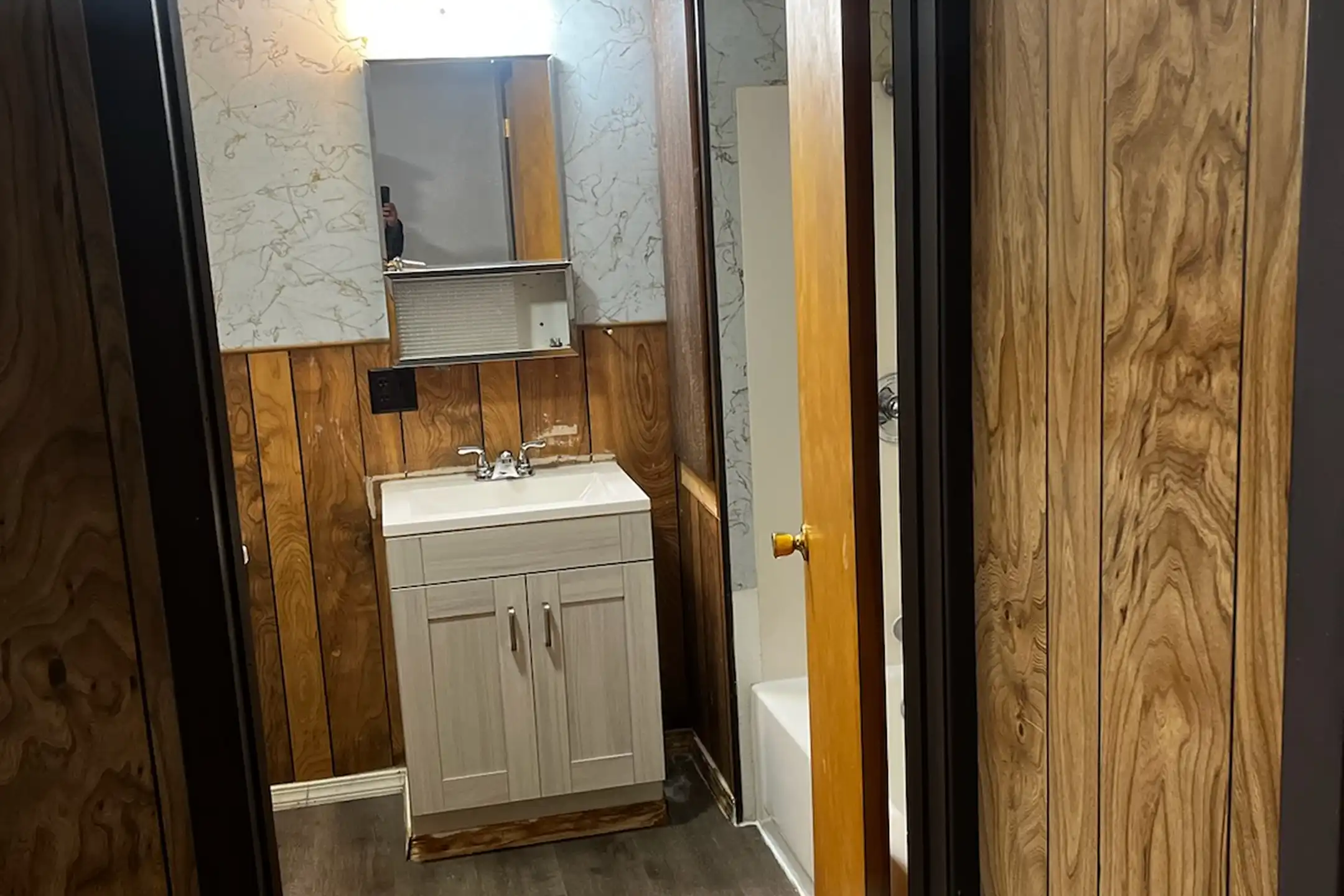 513 3rd Ave N unit B - Hot Springs, MT 59845 | ApartmentGuide.com