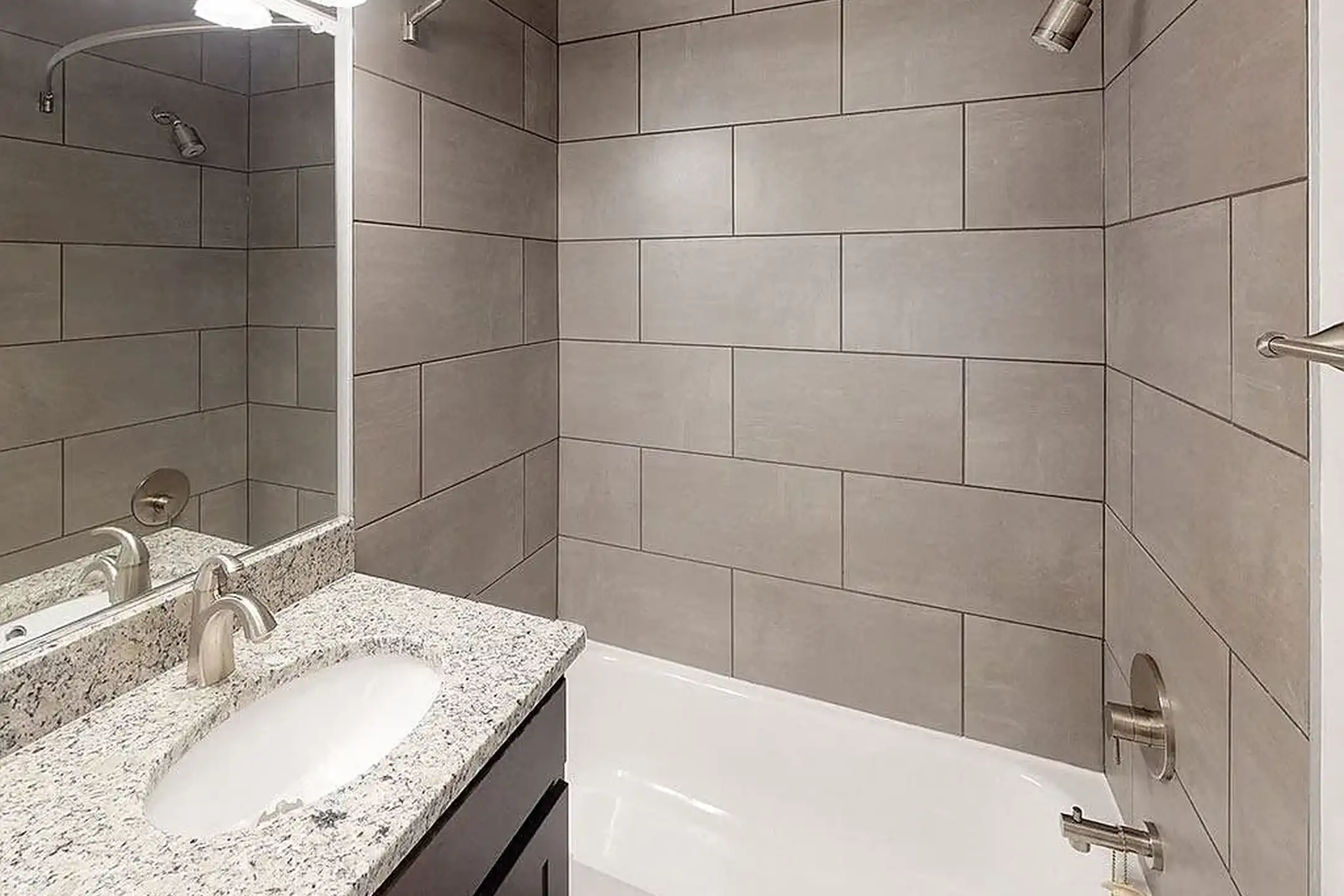 Woodlee Terrace Apartments - Woodbridge, VA 22192 | ApartmentGuide.com