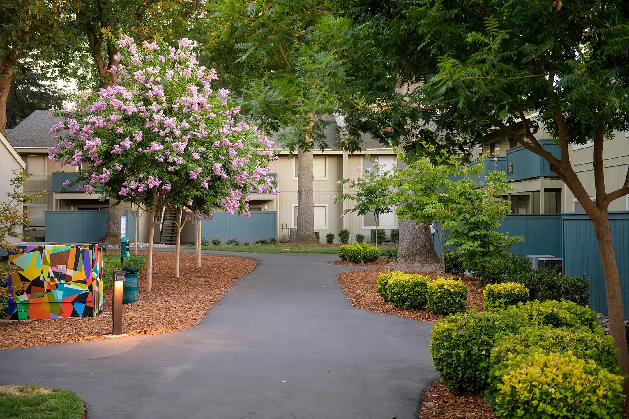 American River Commons - Sacramento, CA 95825 | ApartmentGuide.com