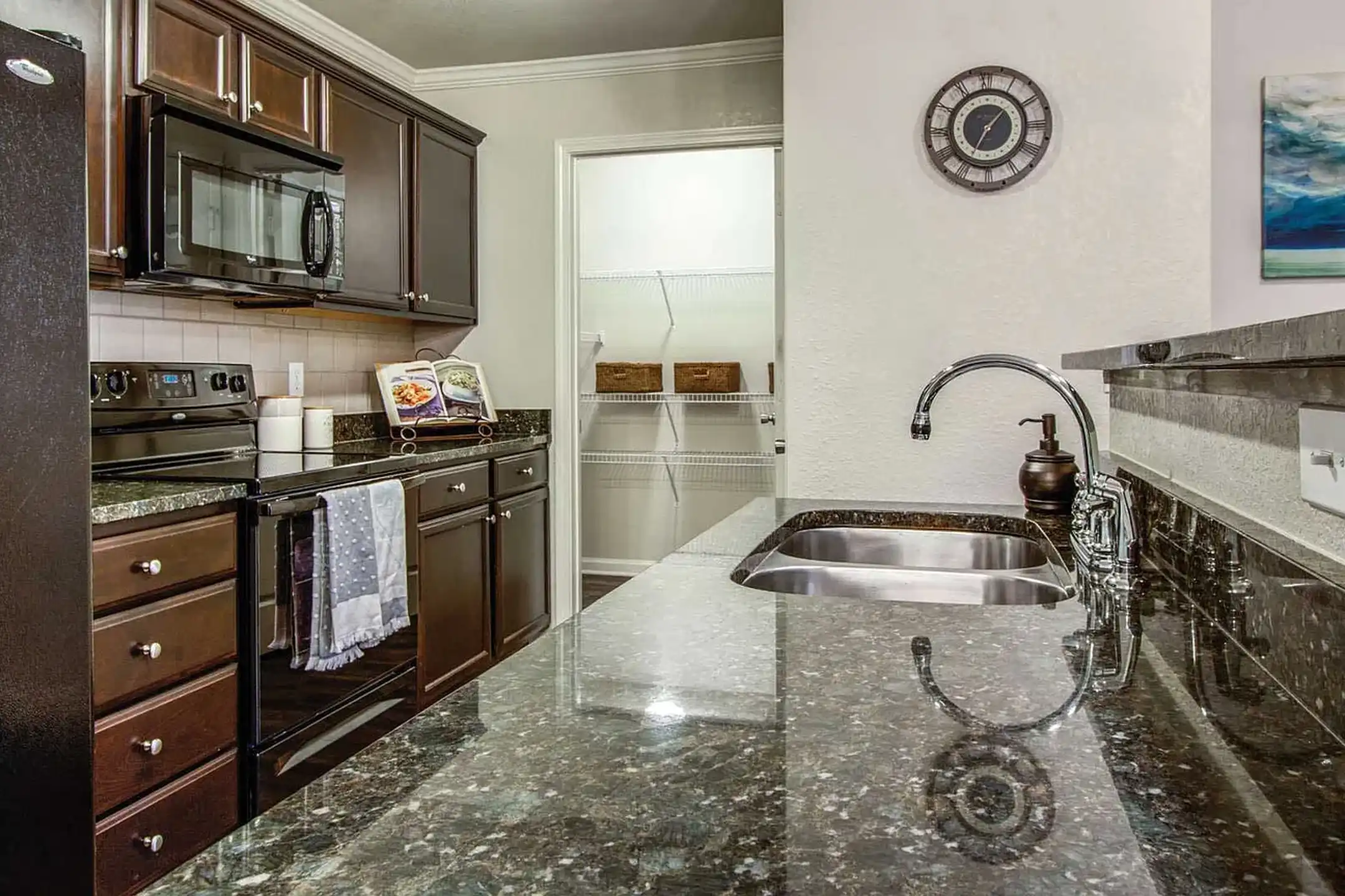 Carolina Point Apartments - Greenville, SC 29607 | ApartmentGuide.com