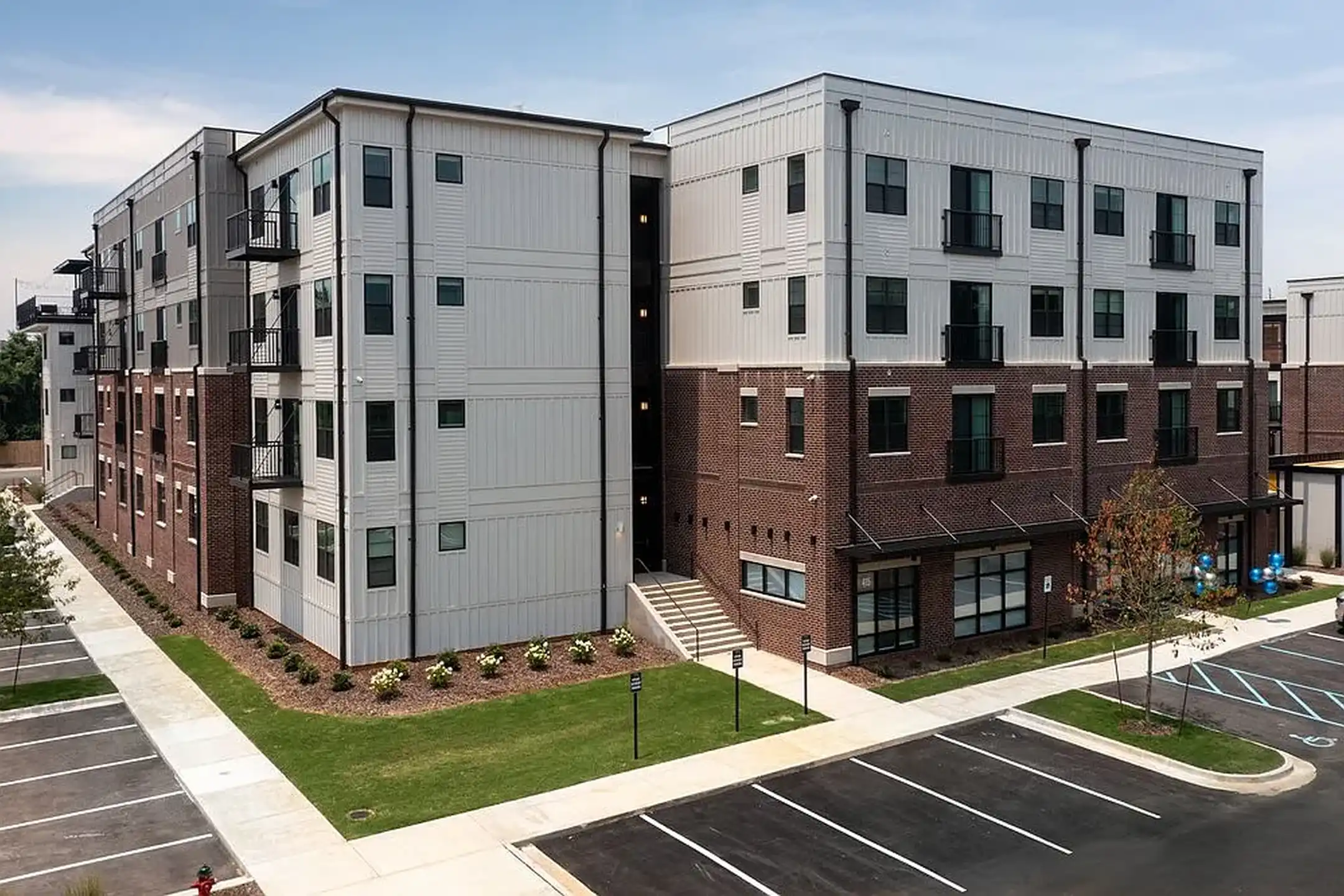 The Lofts at Dallas Mill - Huntsville, AL 35801 | ApartmentGuide.com