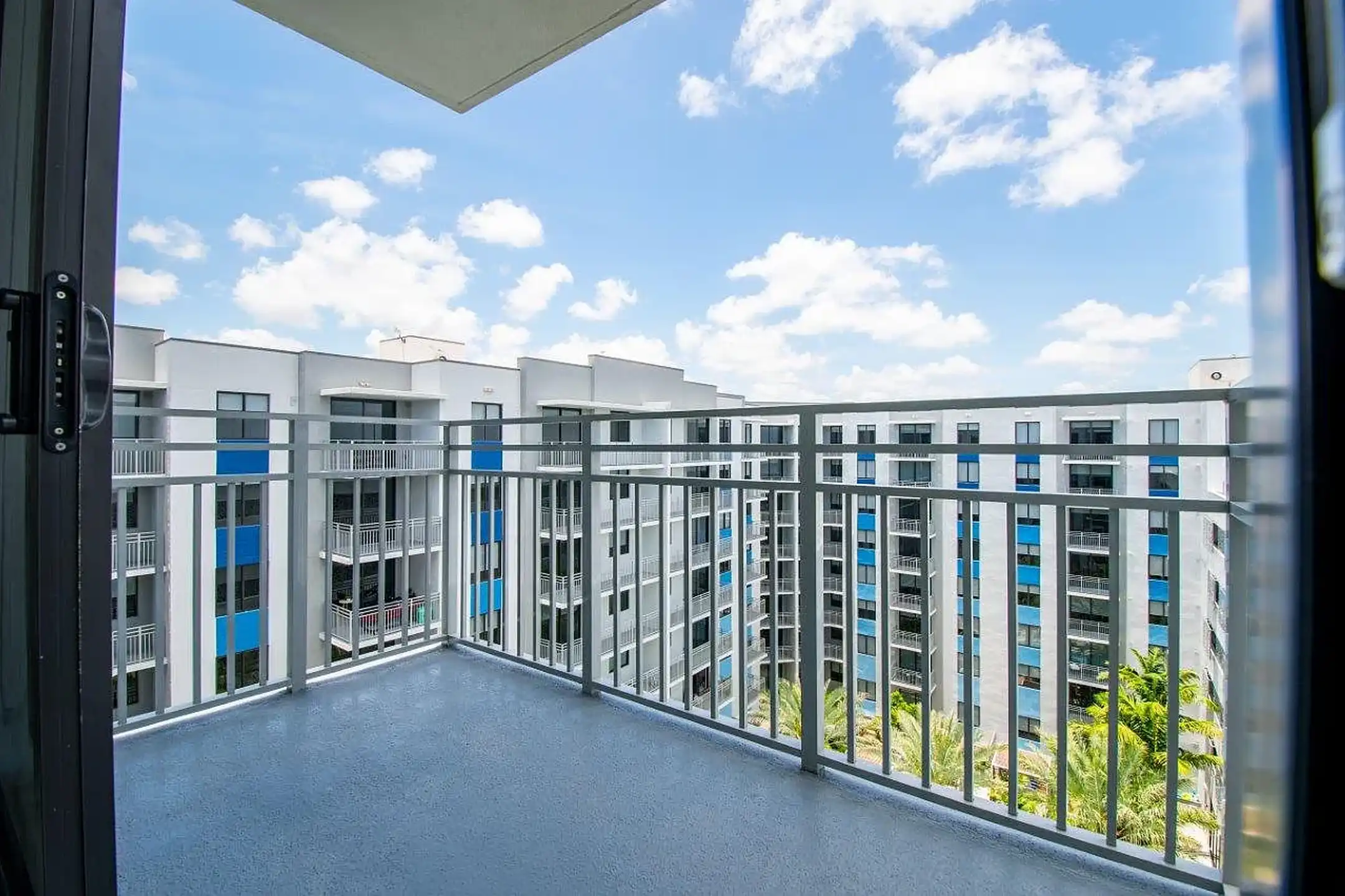 Legacy at 36th - Miami, FL 33142 | ApartmentGuide.com