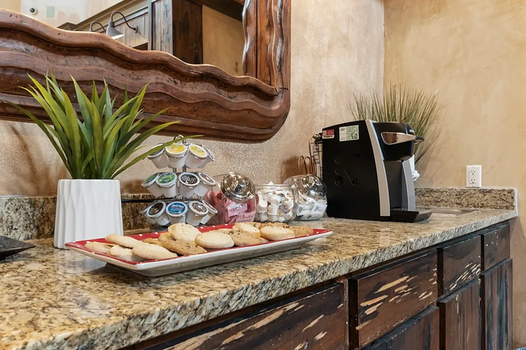 Hillside Ranch - San Marcos, TX 78666 | ApartmentGuide.com