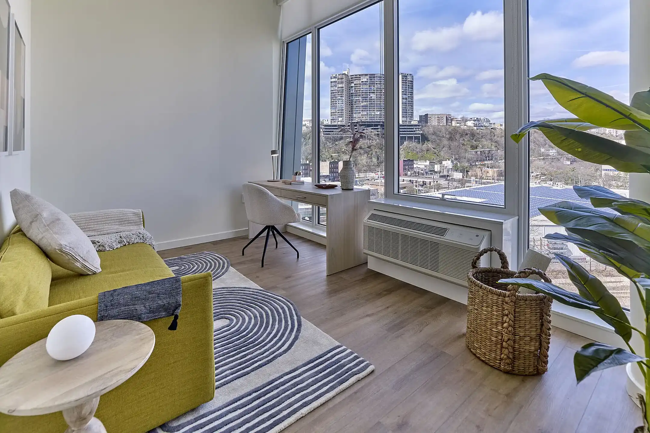 Hoboken Point - Weehawken, NJ 07086 | ApartmentGuide.com
