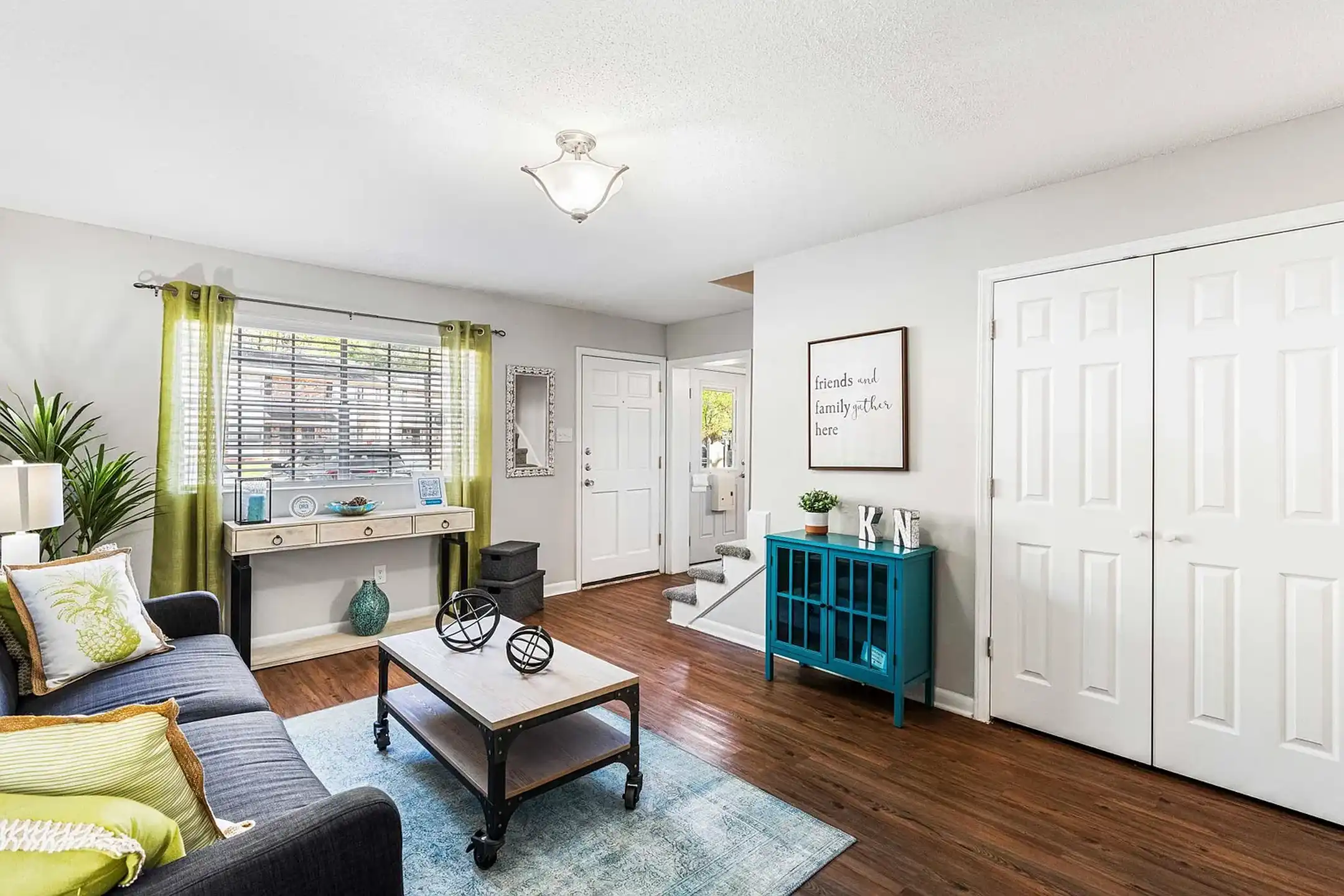 Knollwood Townhouse Apartments - Burlington, NC 27215 | ApartmentGuide.com