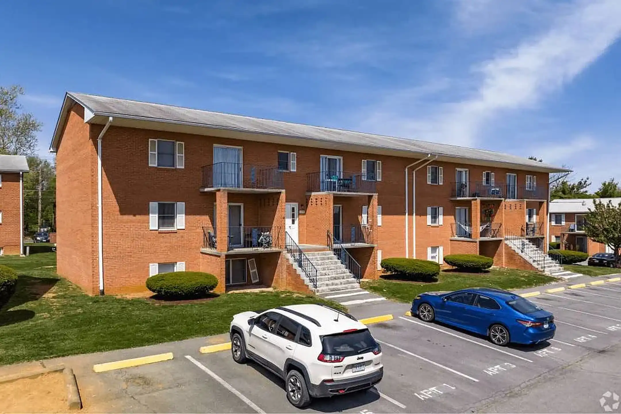 Blue Ridge Apartments - Winchester, VA 22601 | ApartmentGuide.com