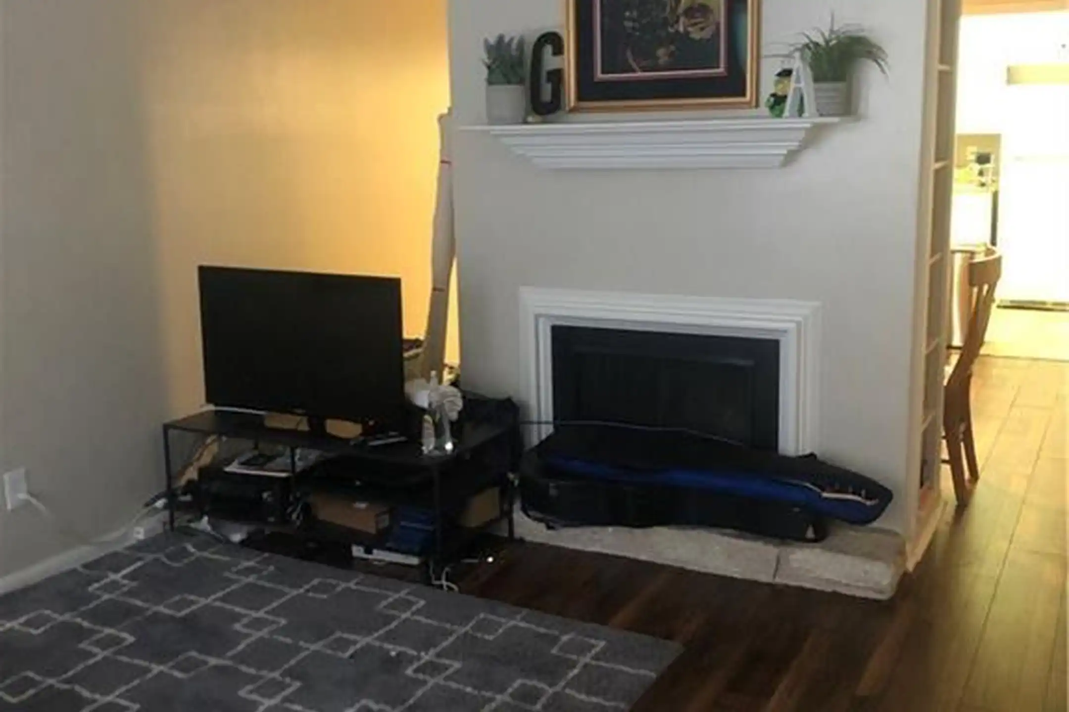 2529 Rio Grande St unit 16 - Austin, TX 78705 | ApartmentGuide.com