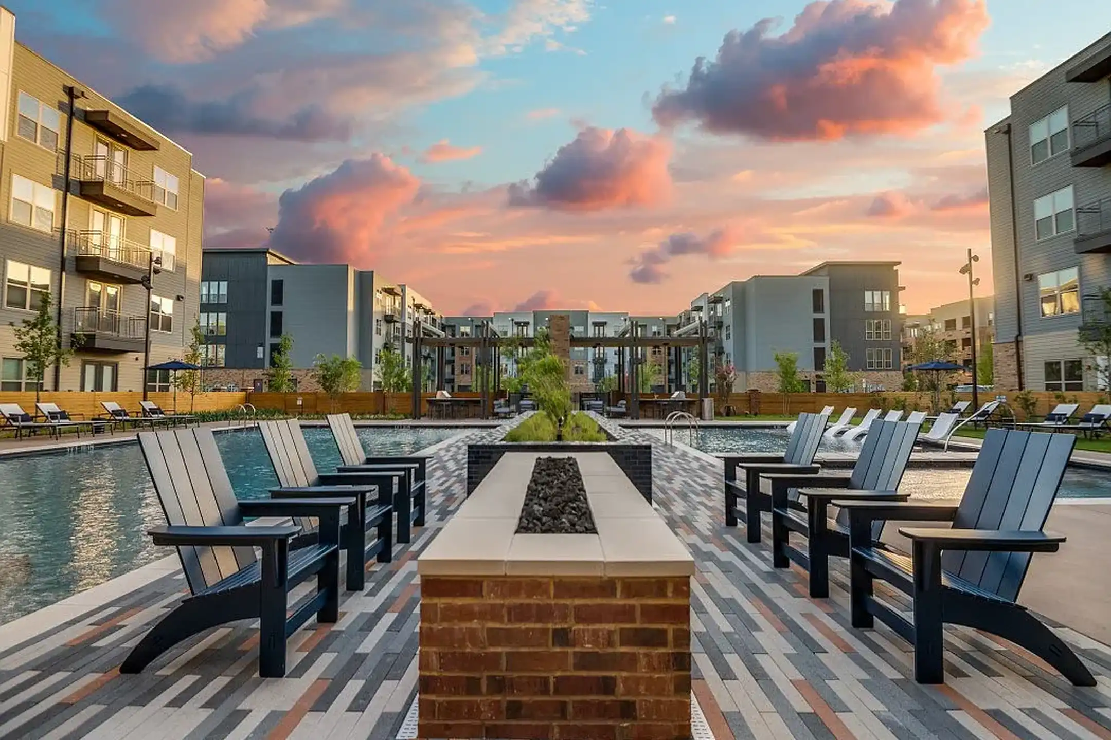 The Storey - Dallas, TX 75247 | ApartmentGuide.com