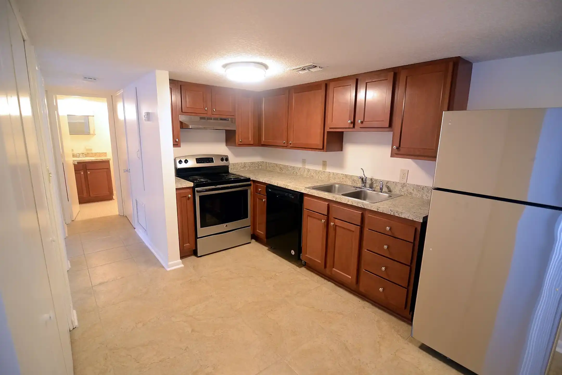 Arboles Apartments - Orange Park, FL 32073 | ApartmentGuide.com