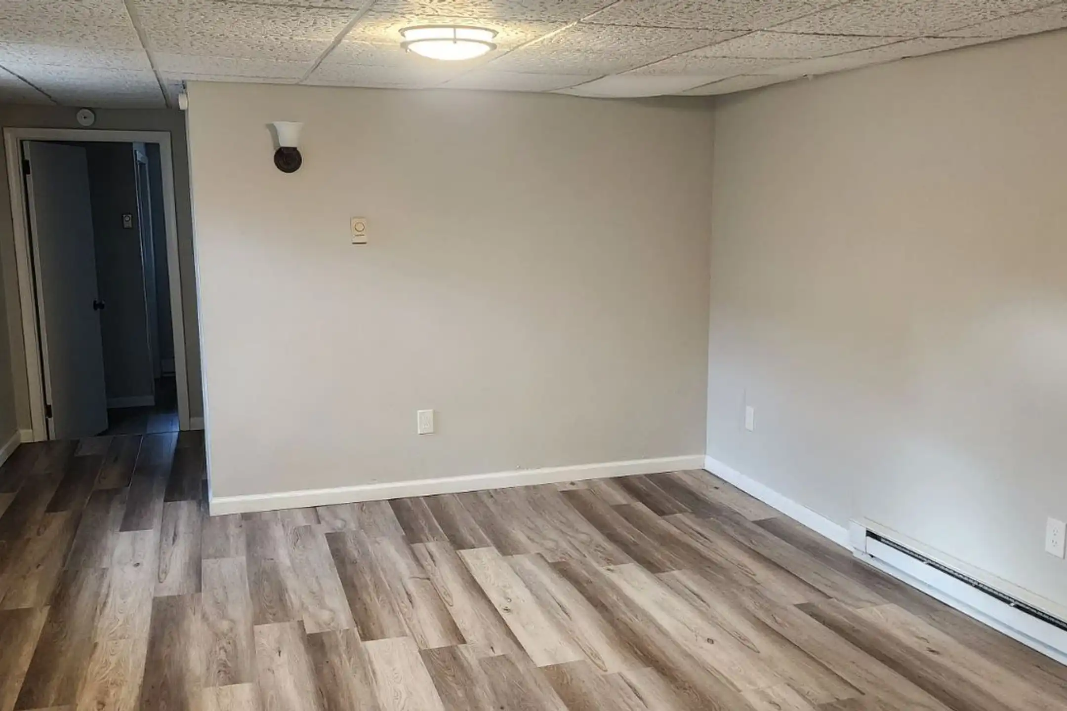 152 Elizabeth St unit A - Pittston, PA 18640 | ApartmentGuide.com