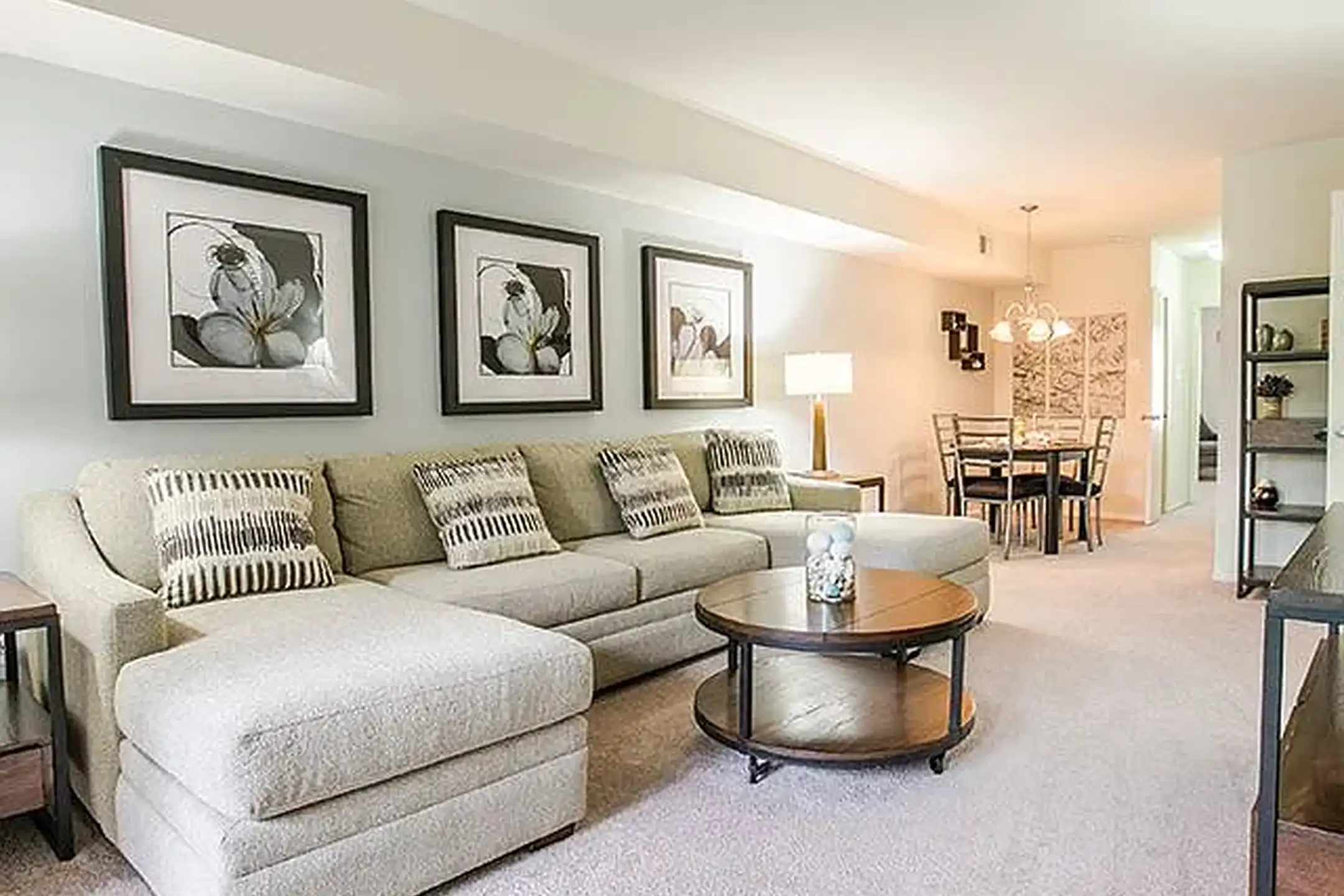 Fox Meadow Apartments - Maple Shade, NJ 08052 | ApartmentGuide.com