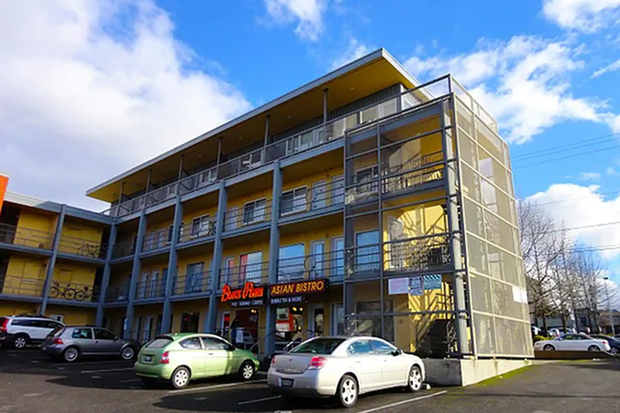 Gateway Lofts - Bellingham, WA 98225 | ApartmentGuide.com
