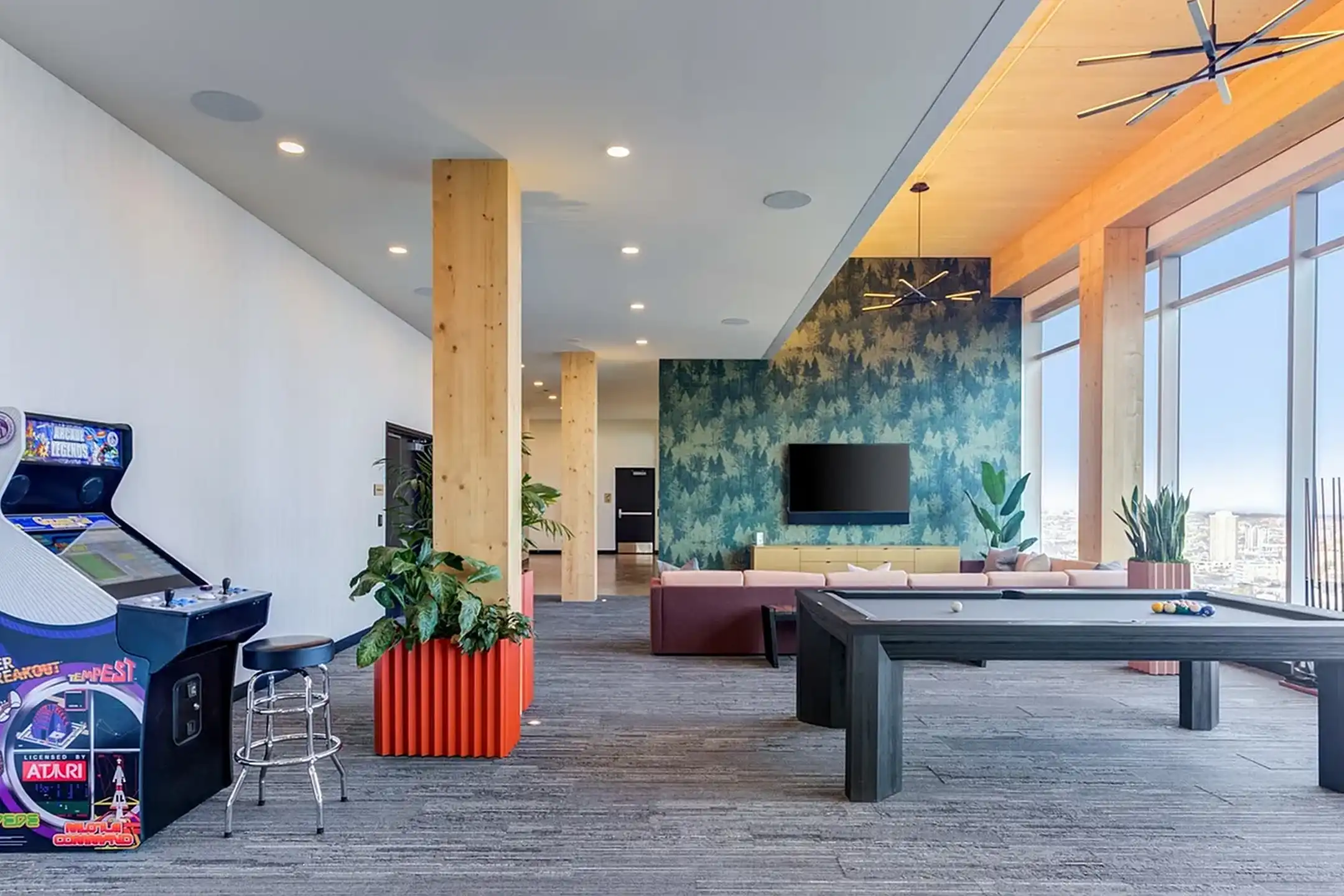 Ascent - Milwaukee, WI 53202 | ApartmentGuide.com