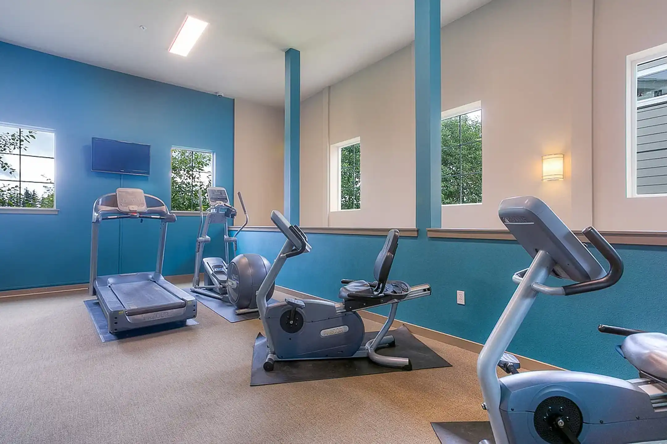The Seasons at Lea Hill Village - Auburn, WA 98092 | ApartmentGuide.com