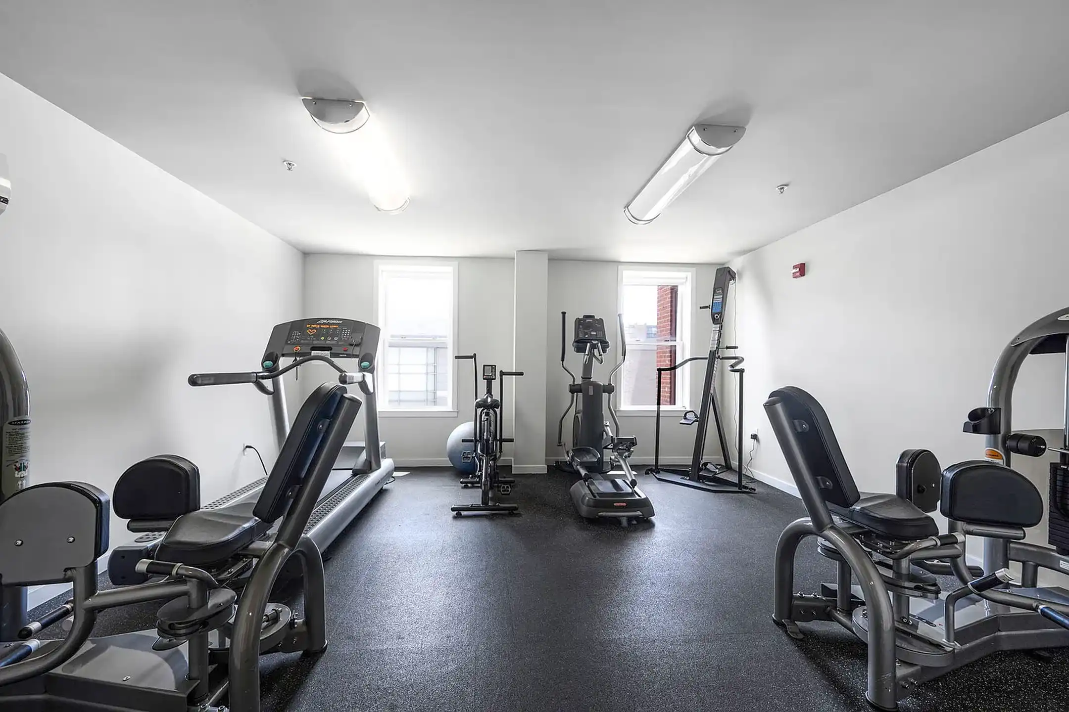 875 N Street Apartments - Washington, DC 20001 | ApartmentGuide.com