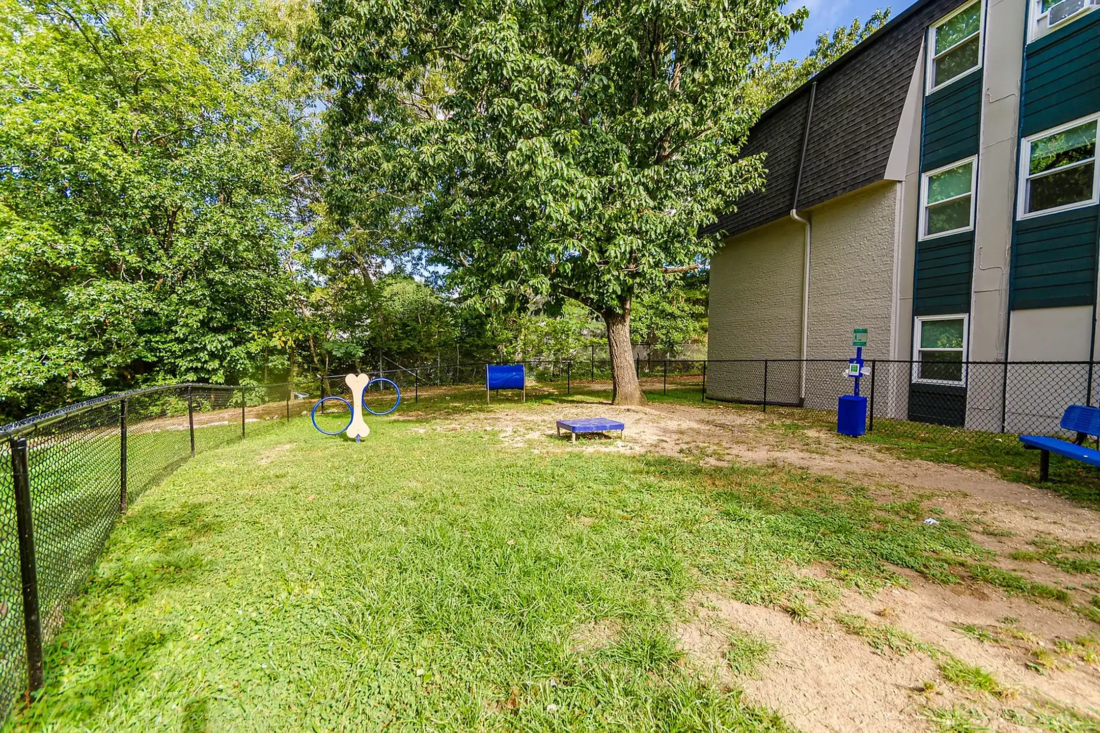 Summit East Ridge - East Ridge, TN 37412 | ApartmentGuide.com