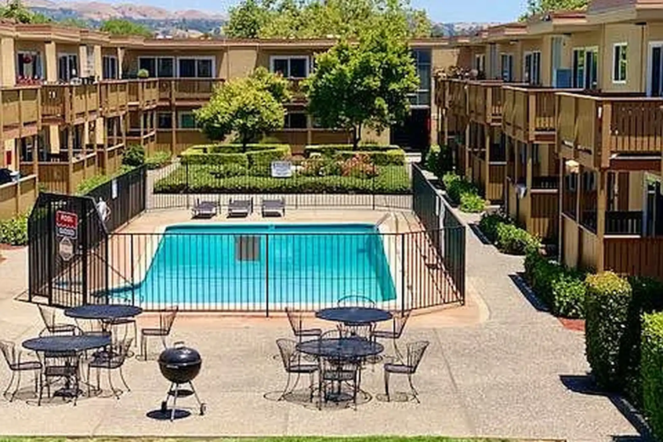 Eden Terrace - Castro Valley, CA 94546 | ApartmentGuide.com