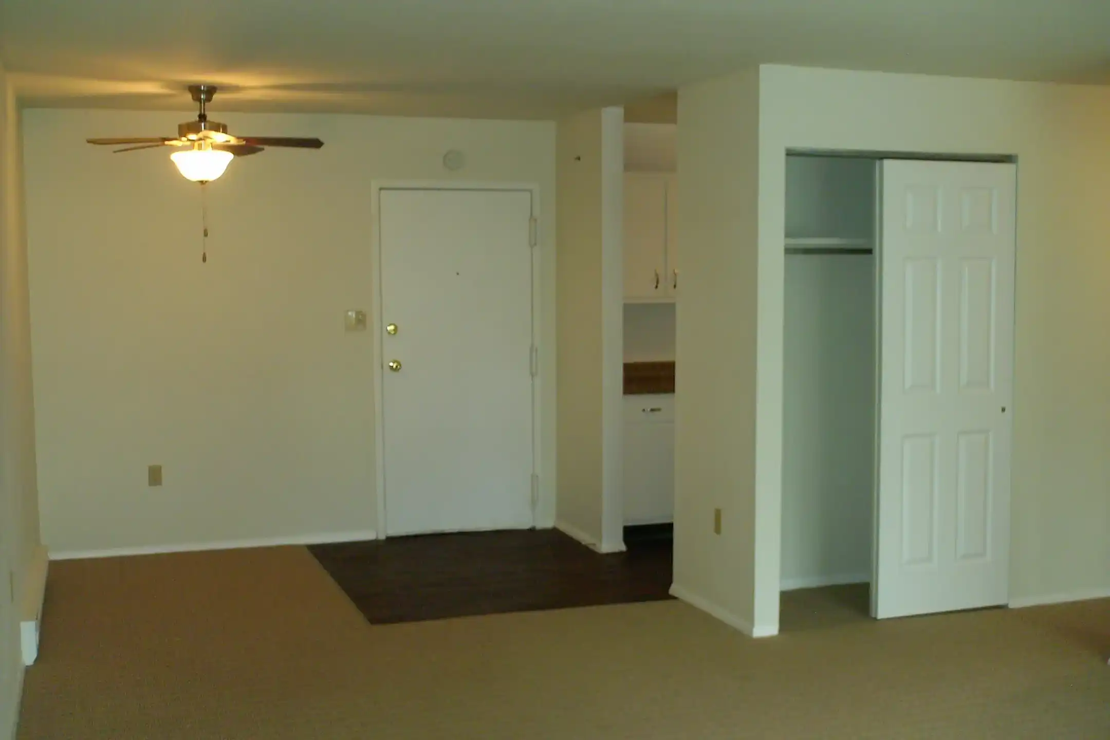 Gaslight Apartments - Saratoga Springs, NY 12866 | ApartmentGuide.com