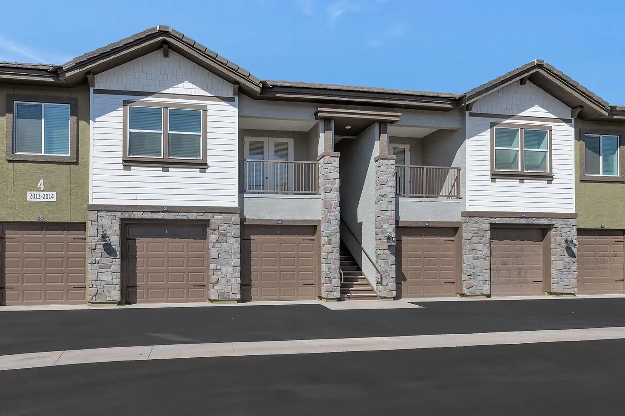 Everly at Morrison Ranch Luxury Apartments - Gilbert, AZ 85296 ...