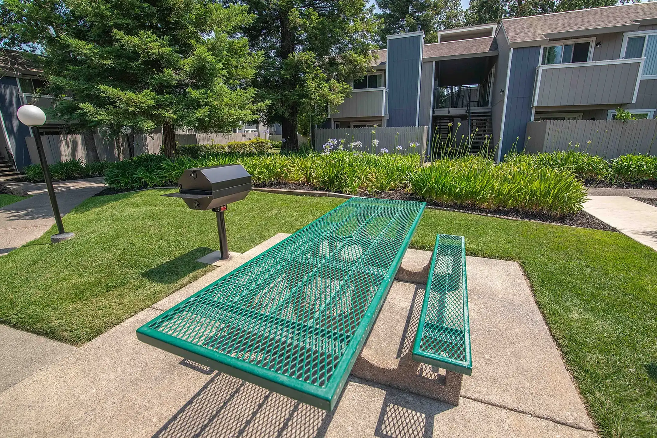Willow Grove Apartments - Sacramento, CA 95825 | ApartmentGuide.com