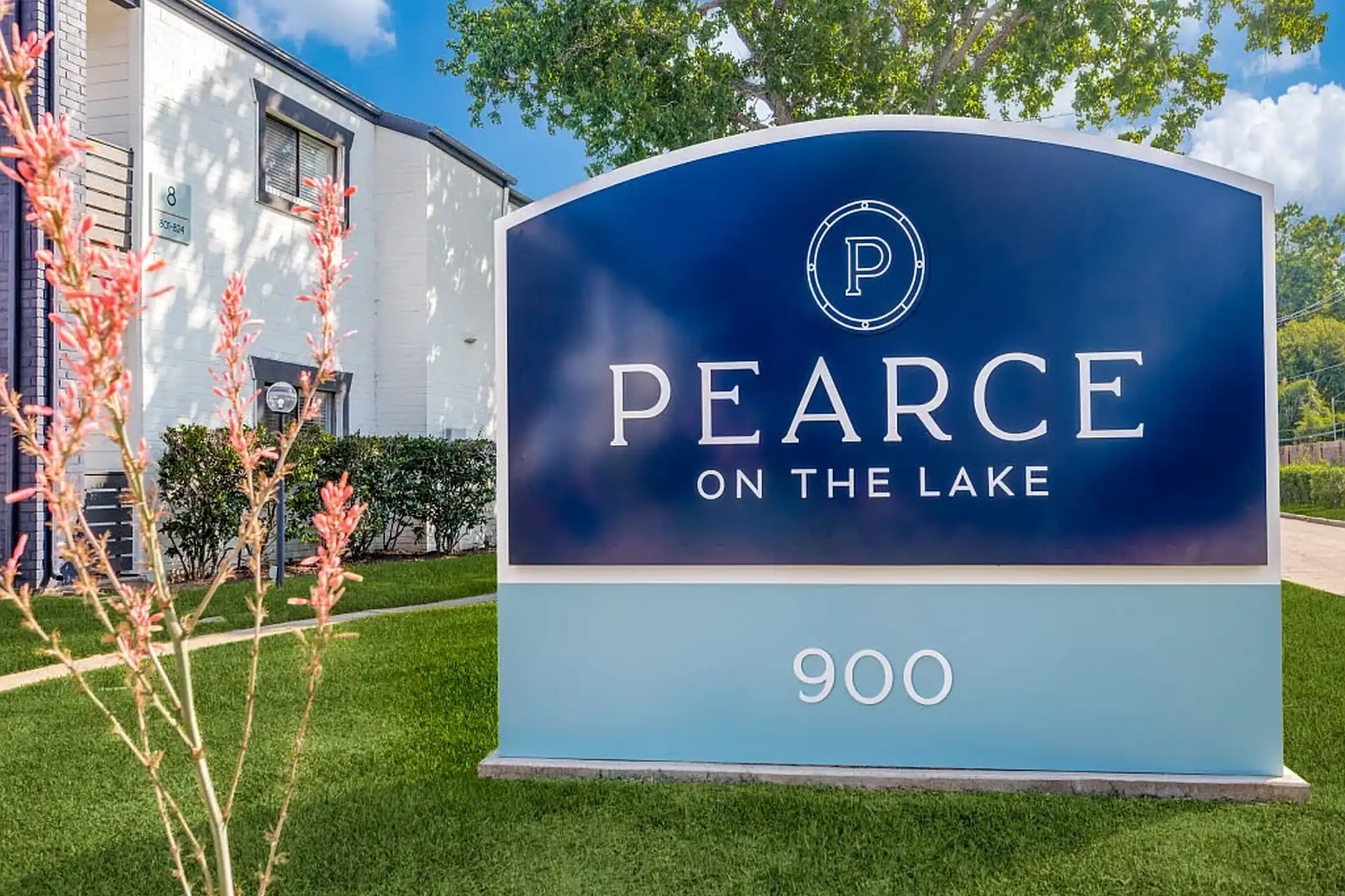 The Pearce on the Lake - Houston, TX 77058 | ApartmentGuide.com